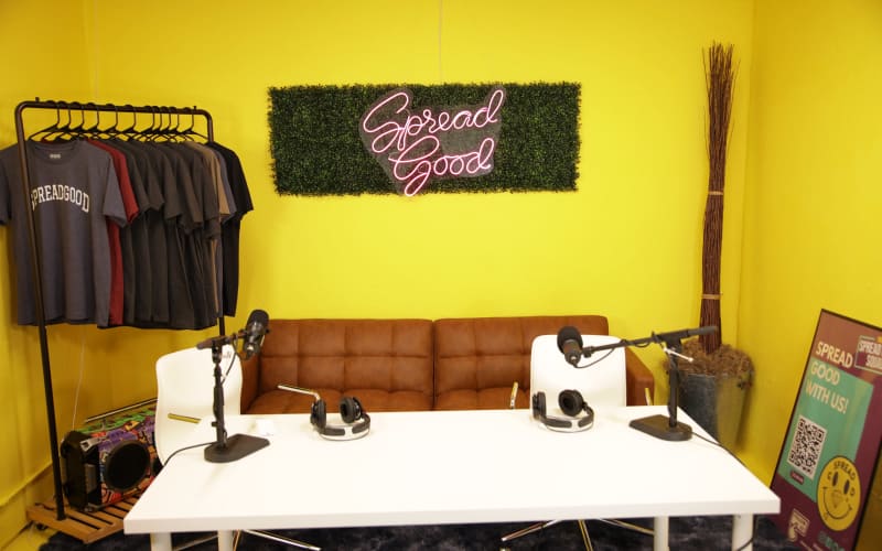 Modern Video Podcast Studio With Audio and Video Equipment, Anaheim, CA ...