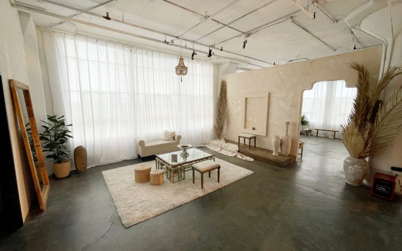 Casa Attar | Mediterranean & Tulum Inspired, DTLA Multi-Set Loft w ...
