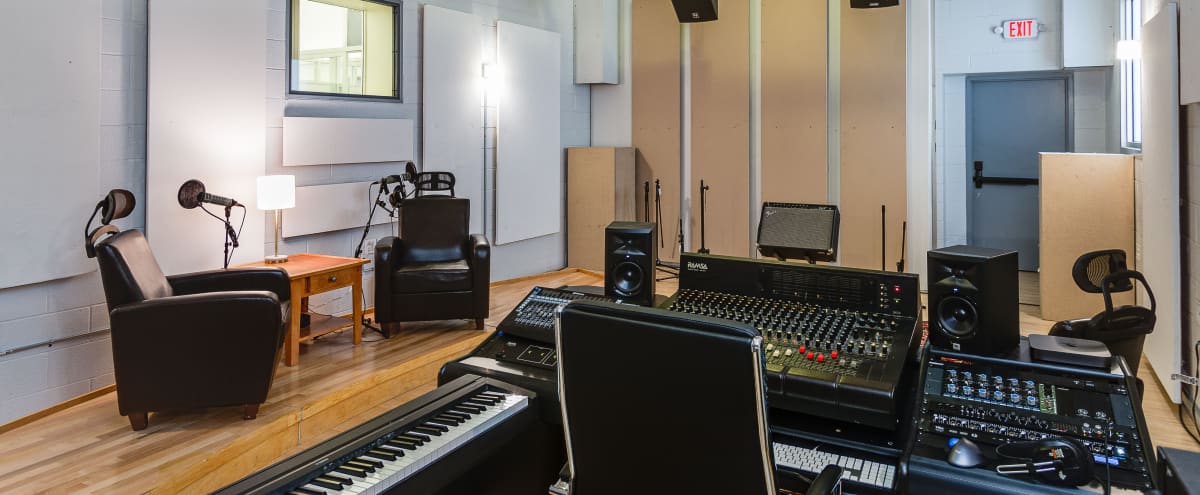 Sound Proof Marvel in Oak Park's Historic, Boulevard Arcade, OAK PARK ...