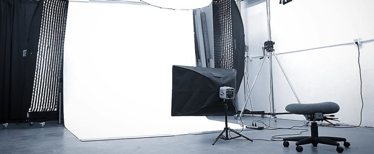 Comfortable, Private, Photography Studio in Houston, Houston, TX ...