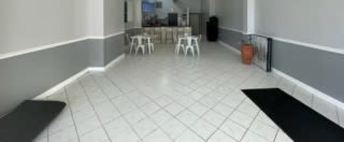 Spacious Industrial Storefront with Natural Lighting, Chicago, IL ...