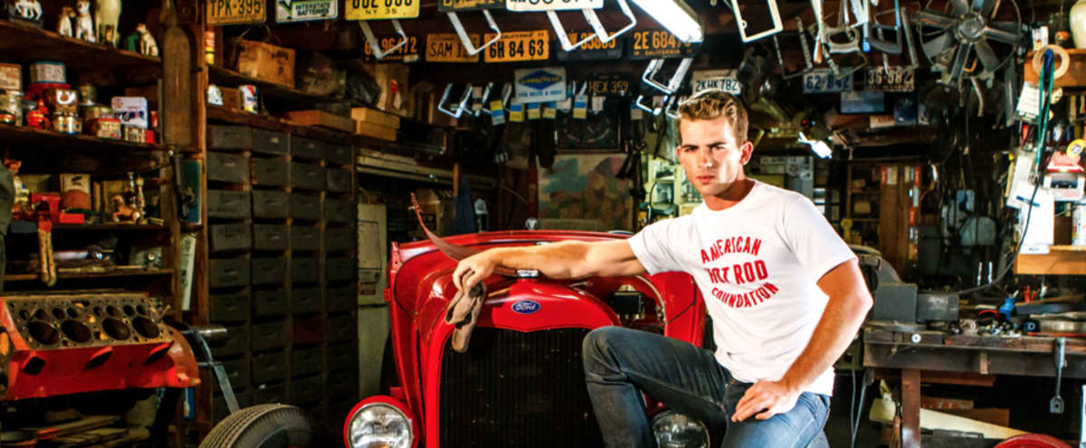 Huge Vintage Garage (cars included) Film & Photo Shoots - THE ROADSTER ...