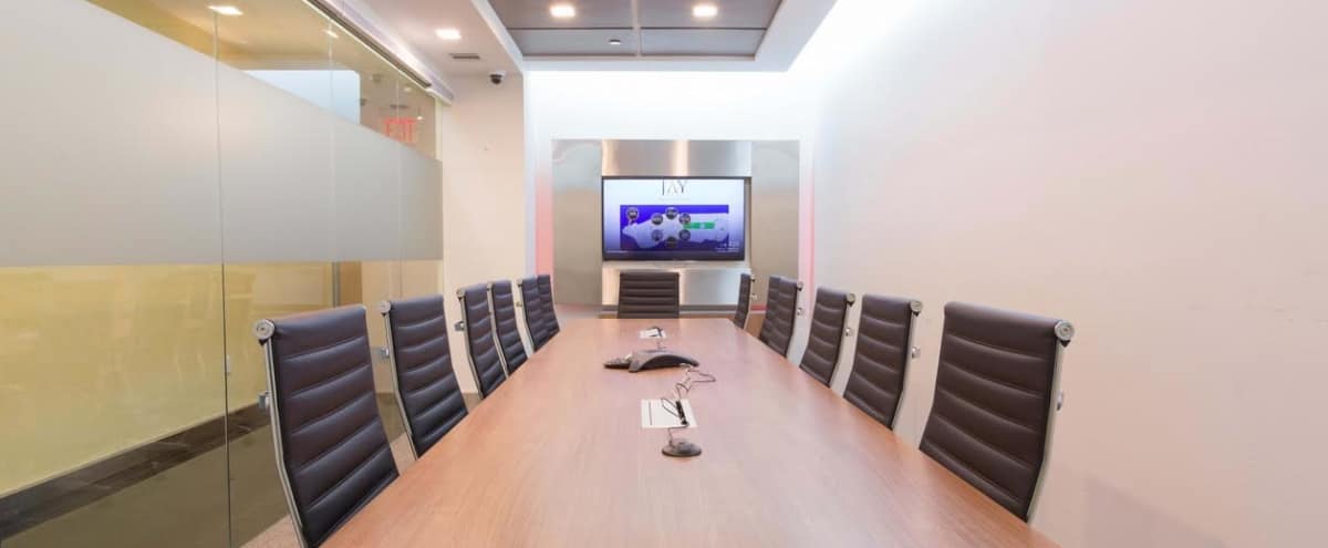 Medium Ergonomic Conference Room for 14 - Meeting Room F - HS, New York ...