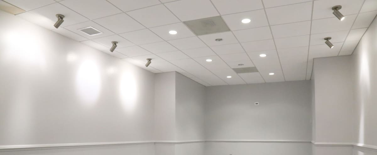 Contemporary Medium Sized Event Space, Laurel, MD | Event | Peerspace