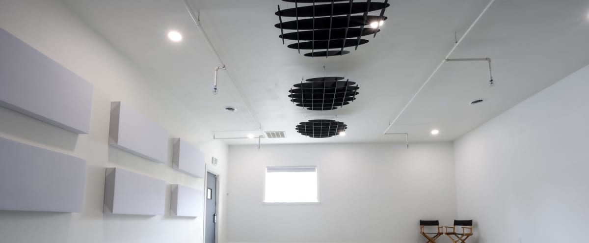 Blank Space Studio, Midland Park, NJ | Production | Peerspace