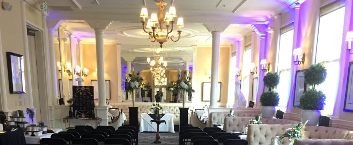 Boutique Victorian Style Hotel build in 1903 in the middle of the city ...