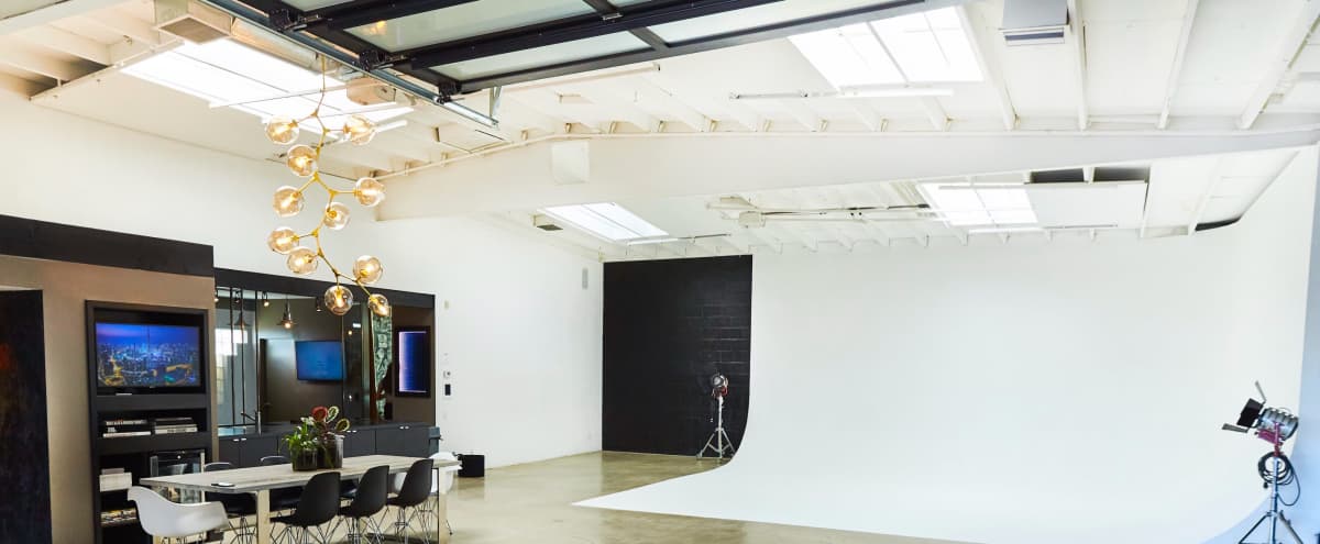 Chic Modern Photo Studio in the Heart of LA, Los Angeles, CA ...