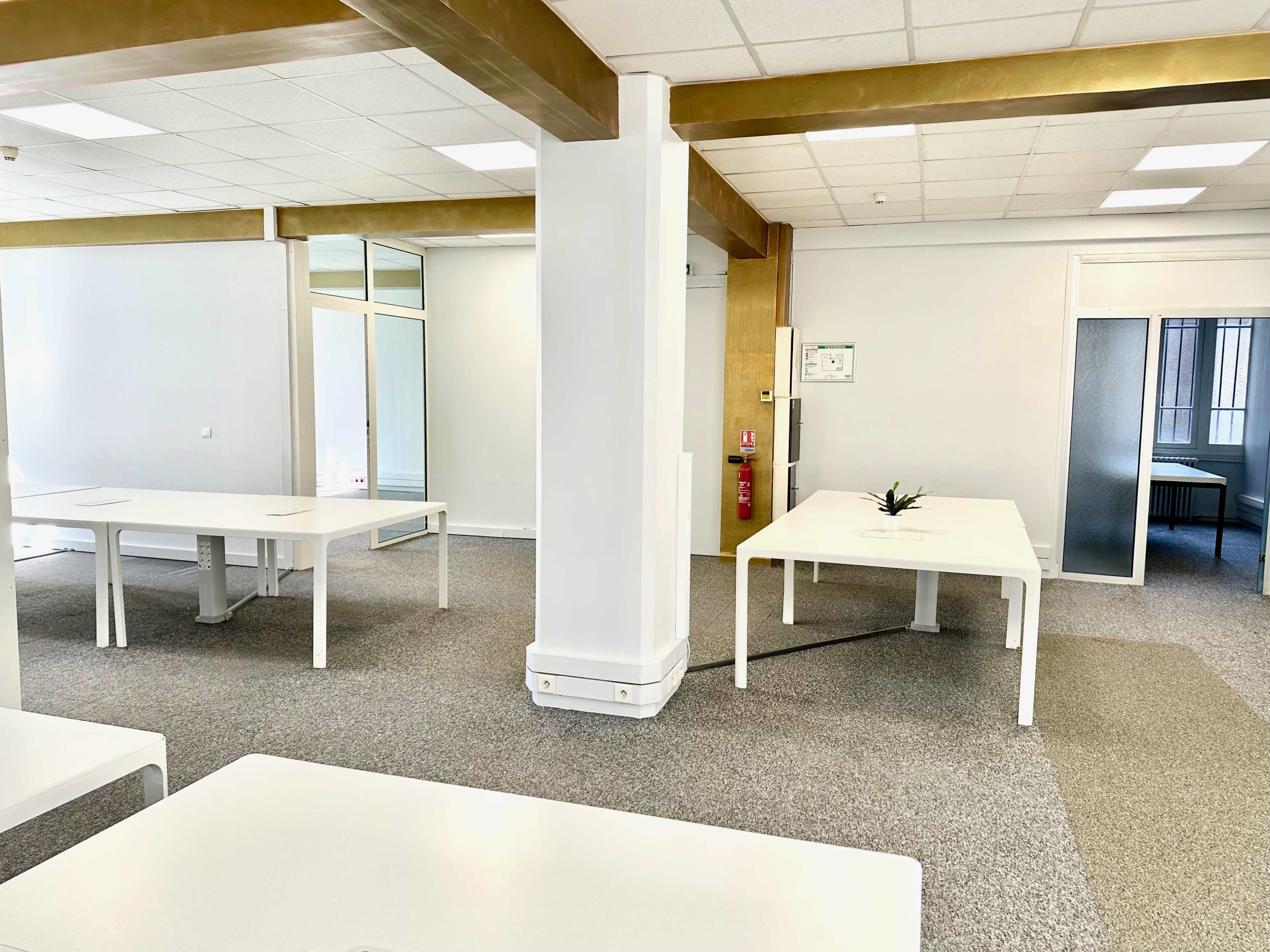 165m2 Grand espace studio flexible, Paris | Event | Peerspace