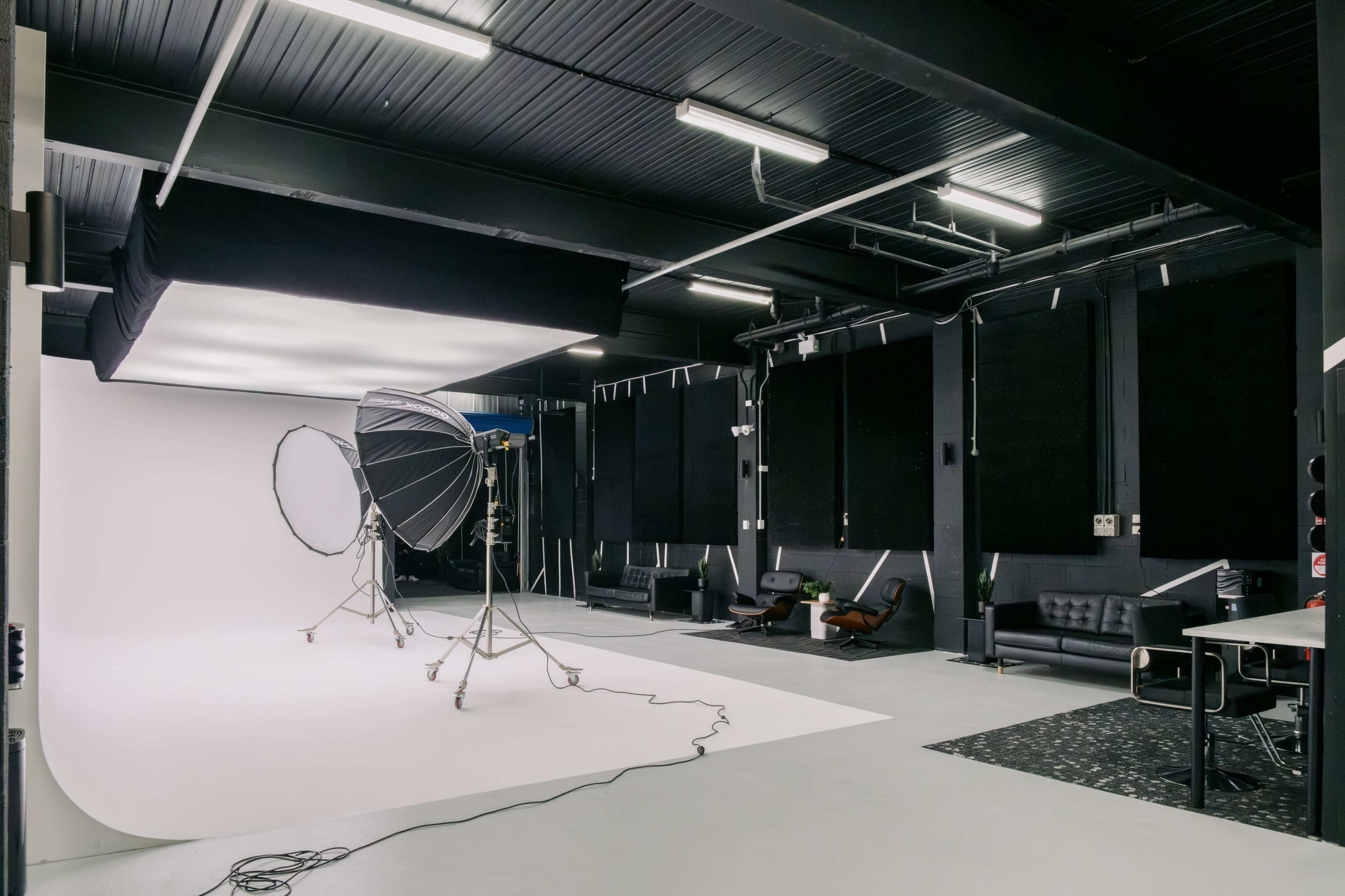 Metronome Studios | Cyclorama Photo Studio, Sydney | Production | Peerspace