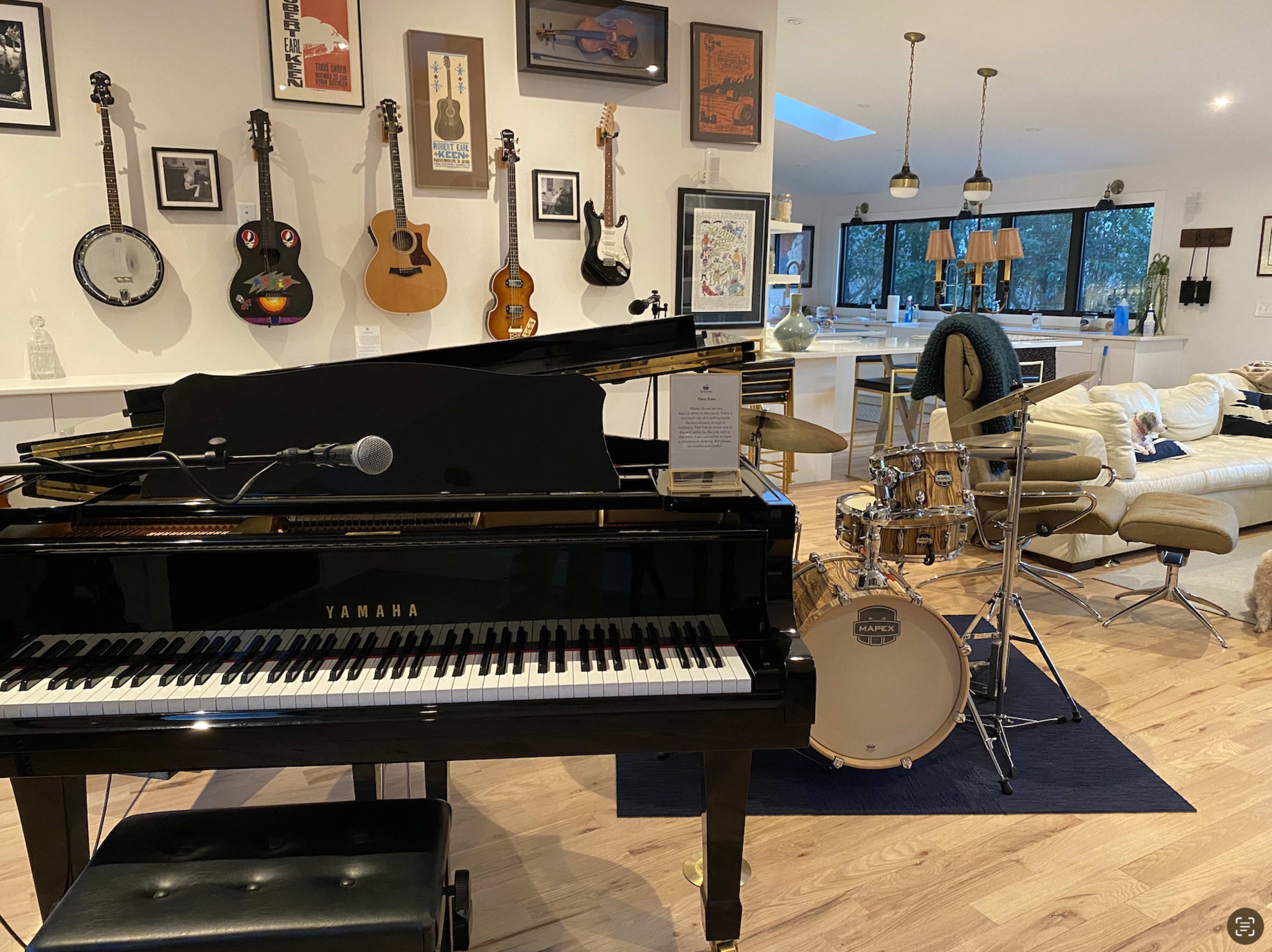 South Austin Music Event/Concert/Recording space with dramatic, private ...