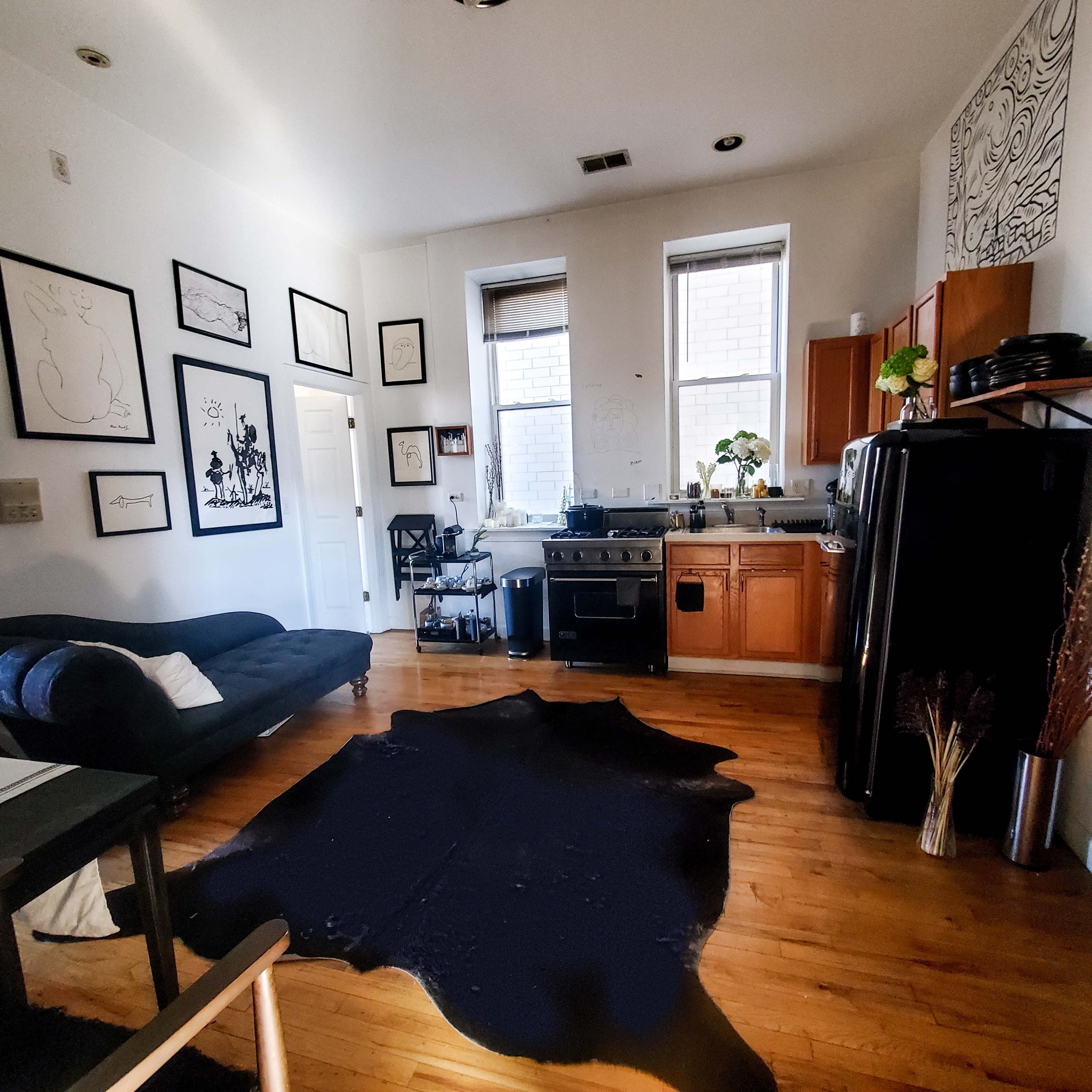 Artistic & creative intimate space in Pilsen, Chicago, IL | Production ...
