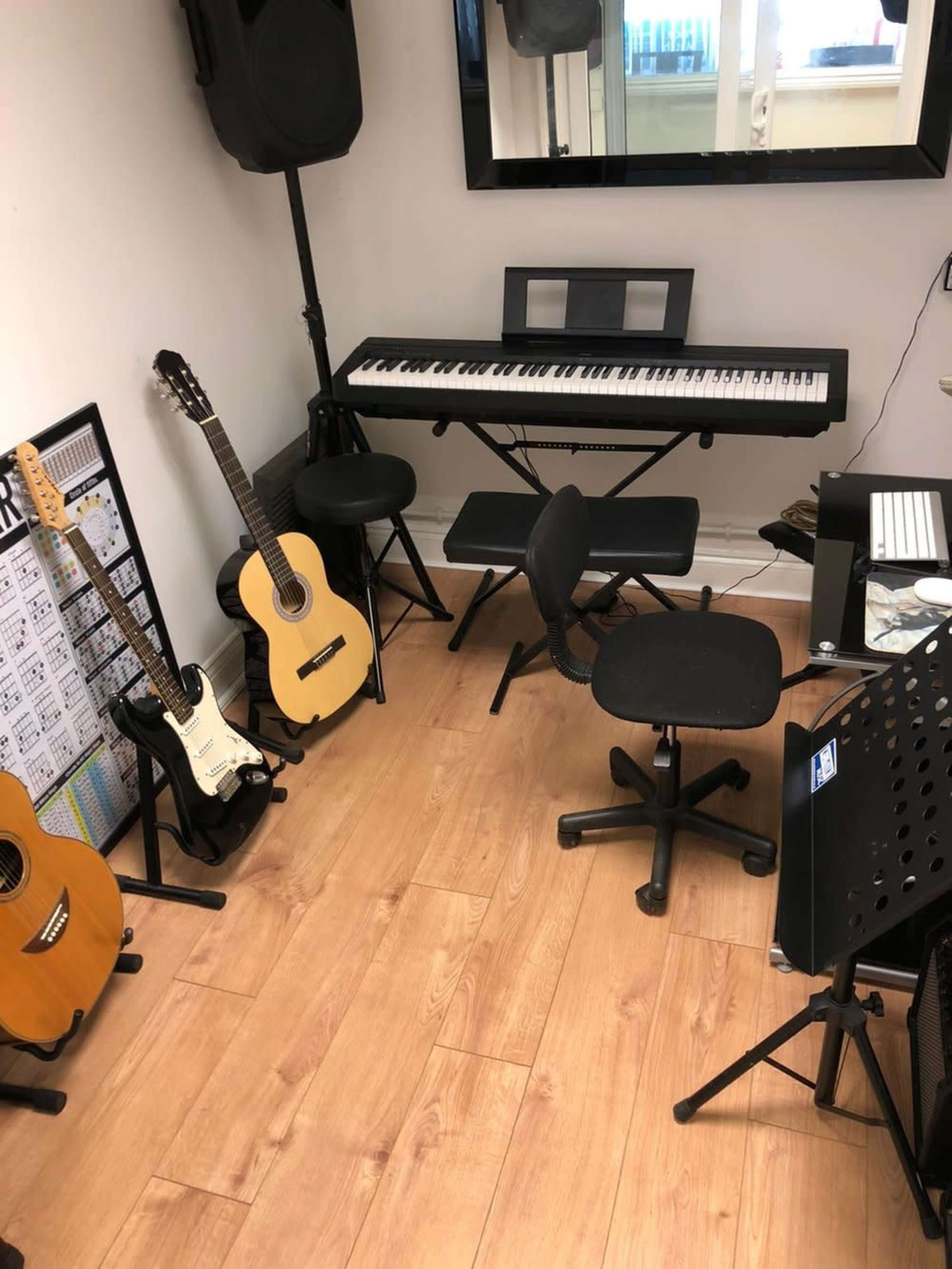 Music and Photography Studio. Bright, airy space, natural light with ...