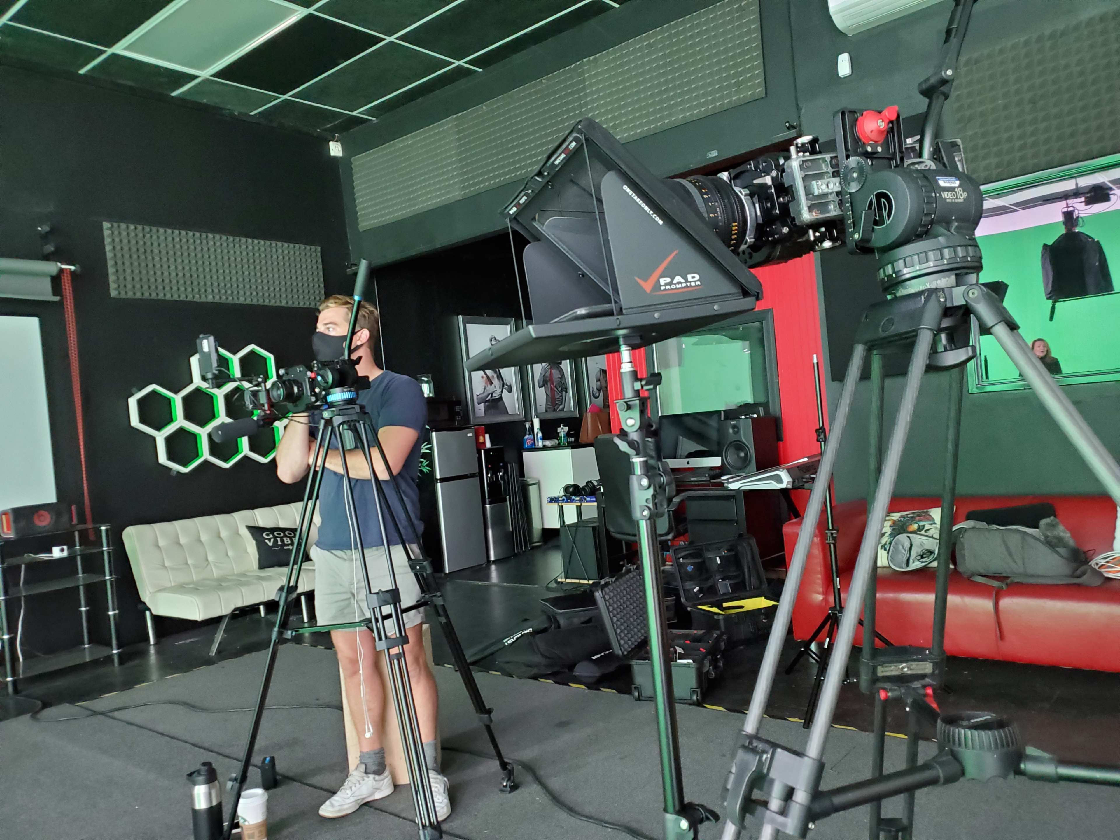 Soundstage | Large Production Studio Space White & Chroma Greenscreen ...