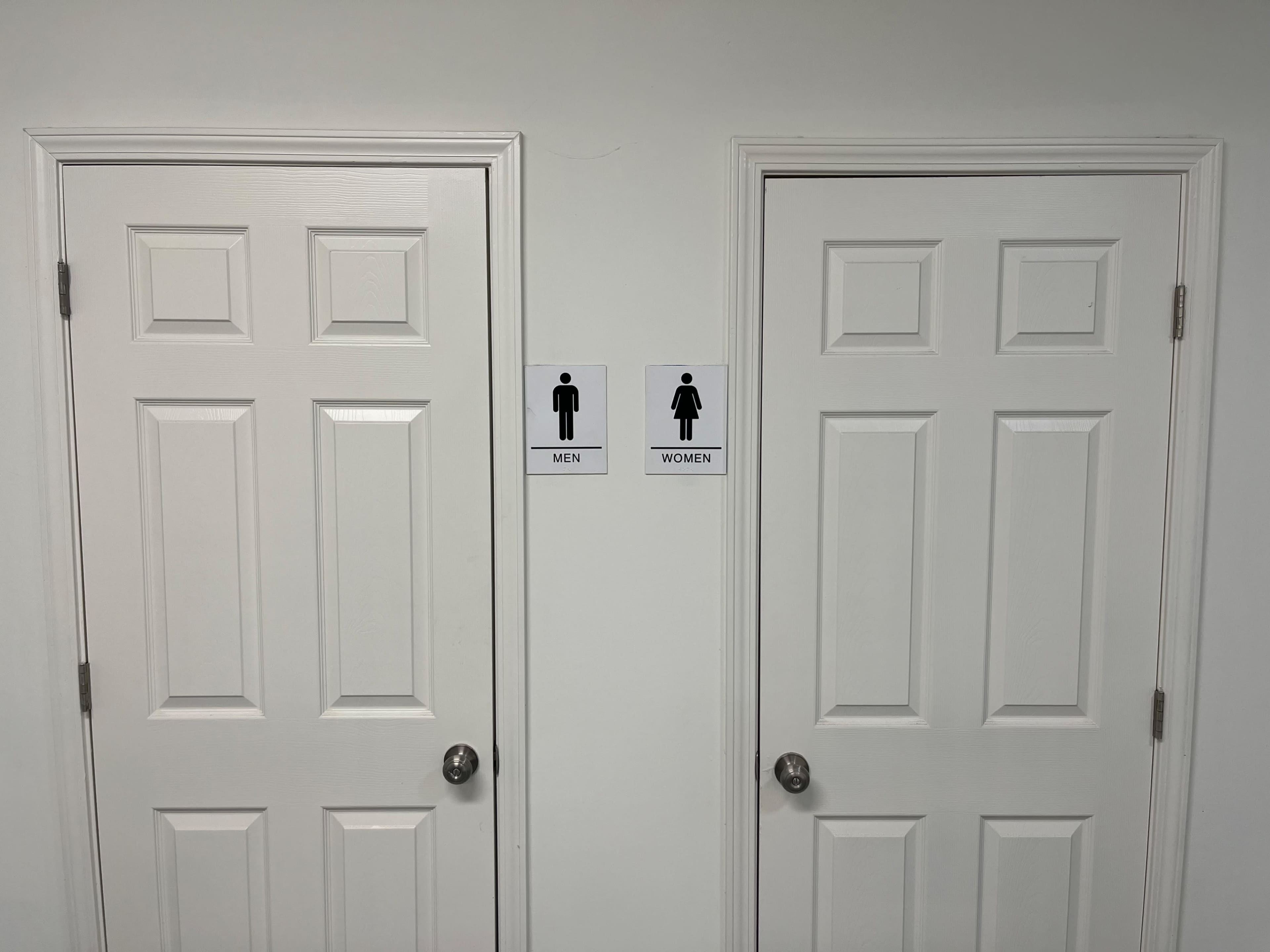 New Space!!!! With Large Cyc-Wall, Tons of Paper Pull Downs and Add-Ons ...