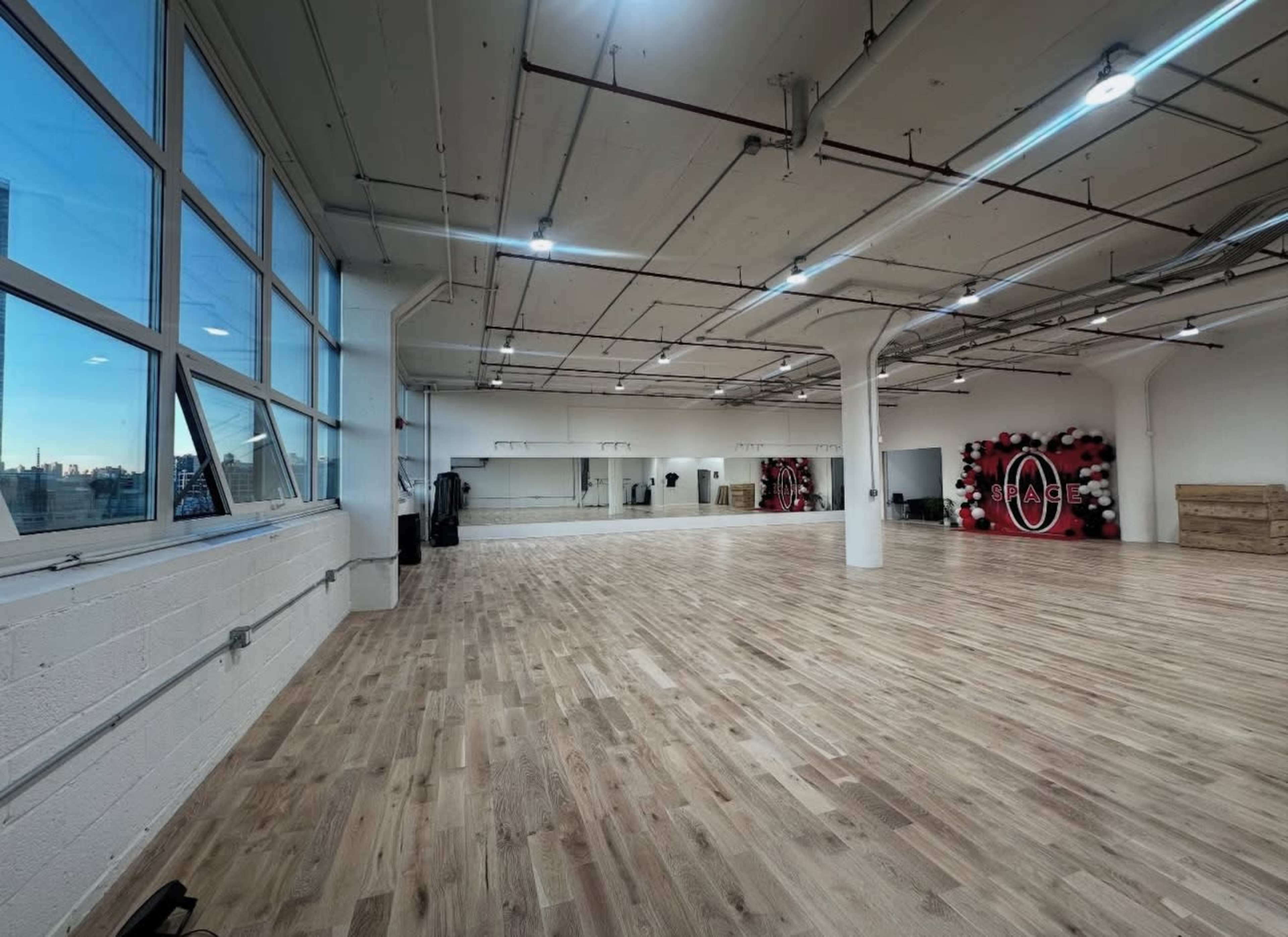 Zero Space | Rental studio space, LIC, NY | Event | Peerspace