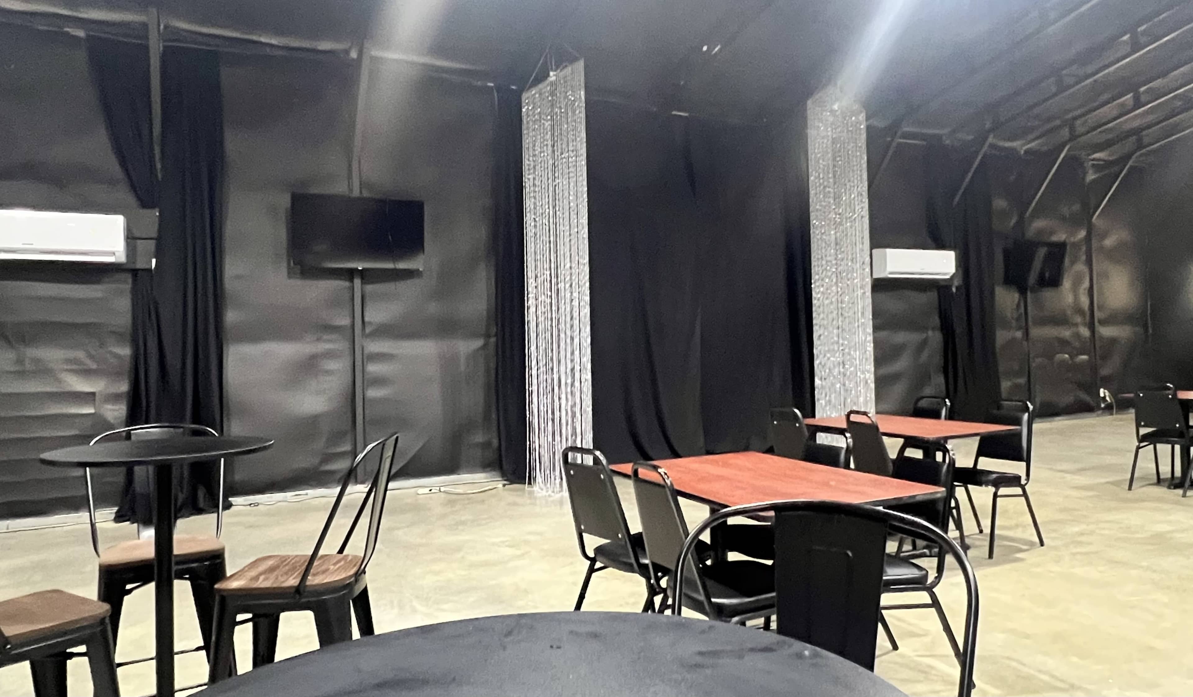 Black Diamond Studio | Secluded and Private just outside City Limits ...