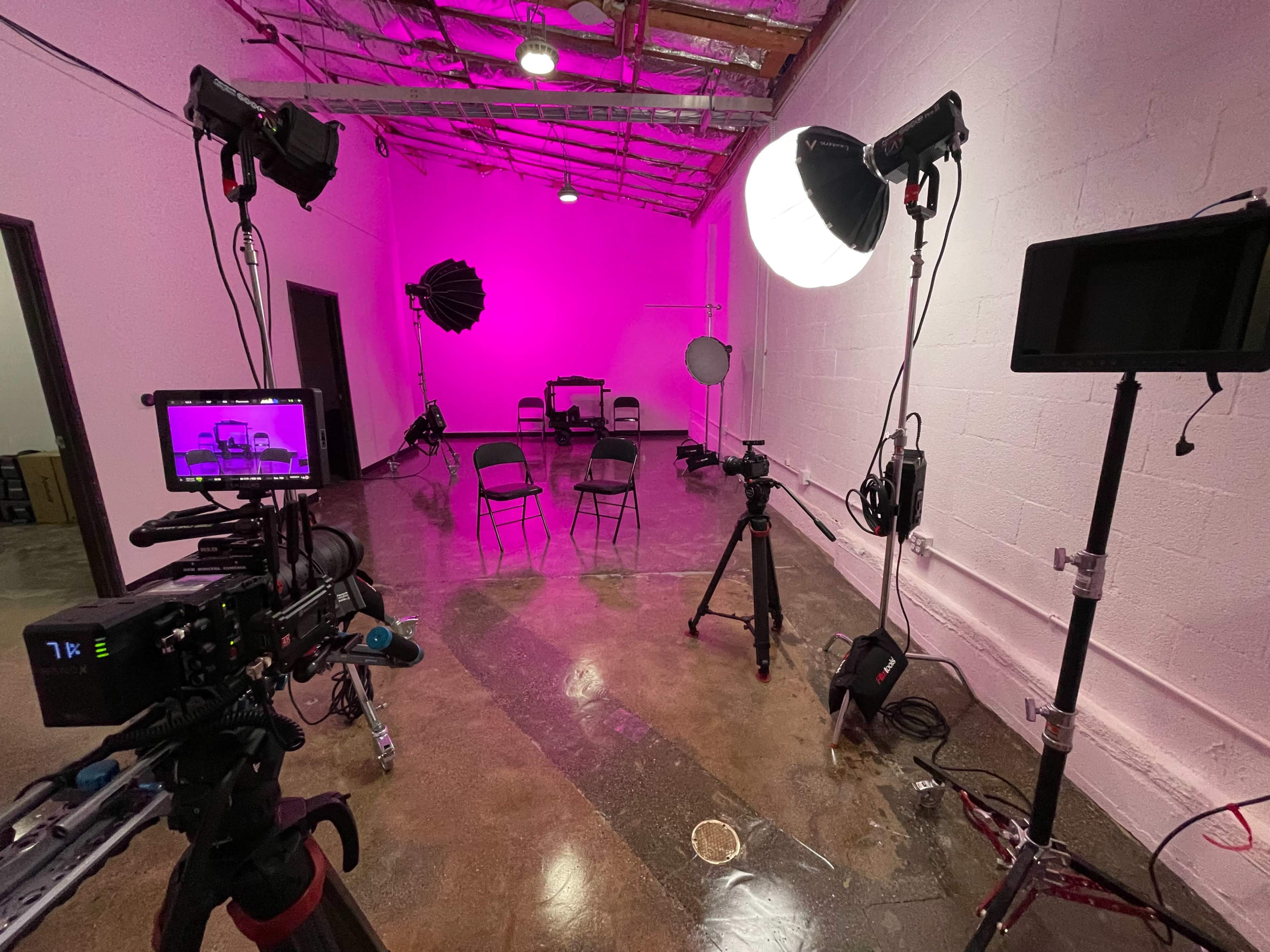 Bright, Open Photo/Video Studio with White Brick Wall and High Ceilings ...