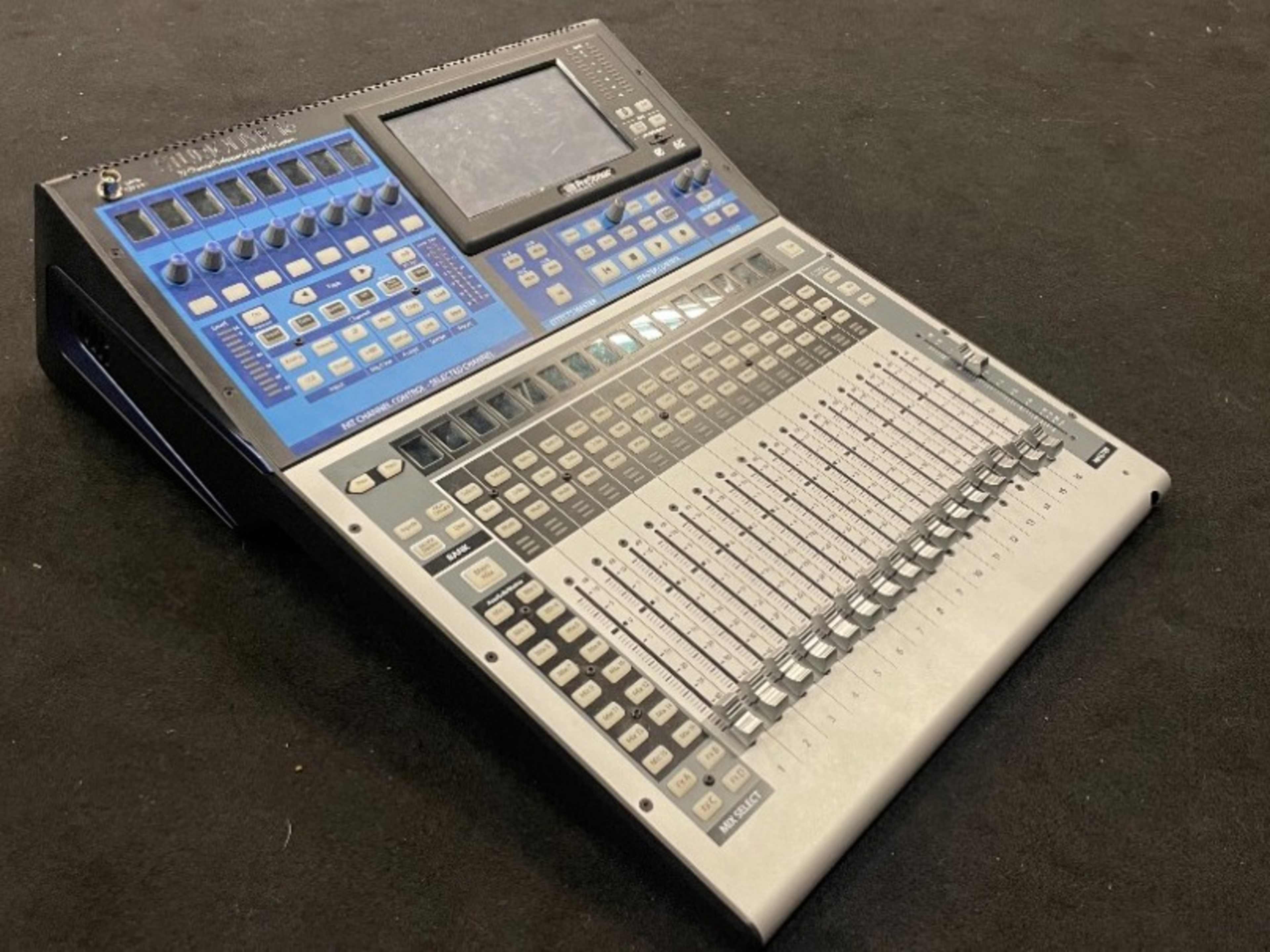 OurVinyl TV, Inc. | Modern Black Box Studio in East Nashville ...