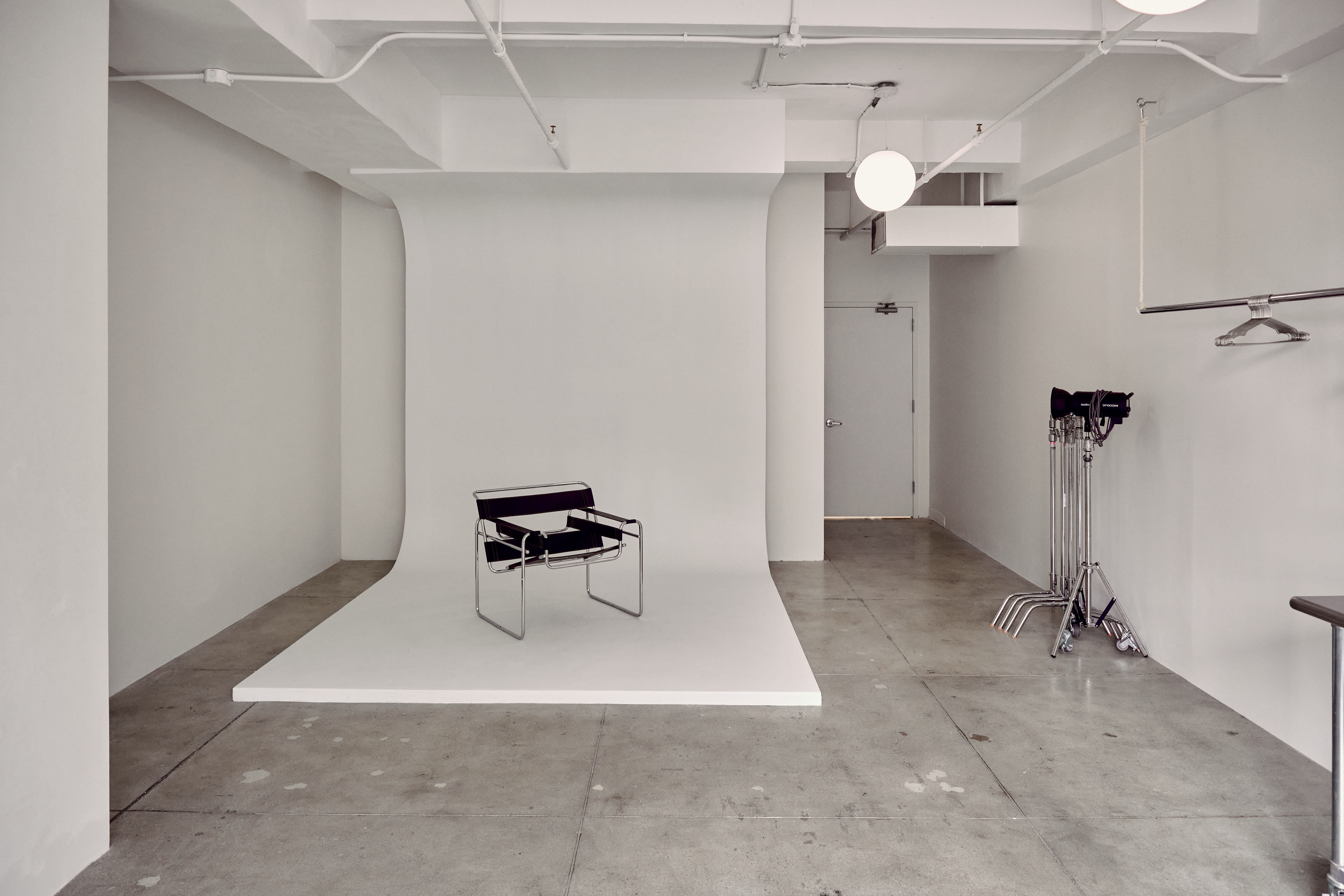 Centra Studios | Ultra Chic Manhattan Portrait Studio with Mini ...