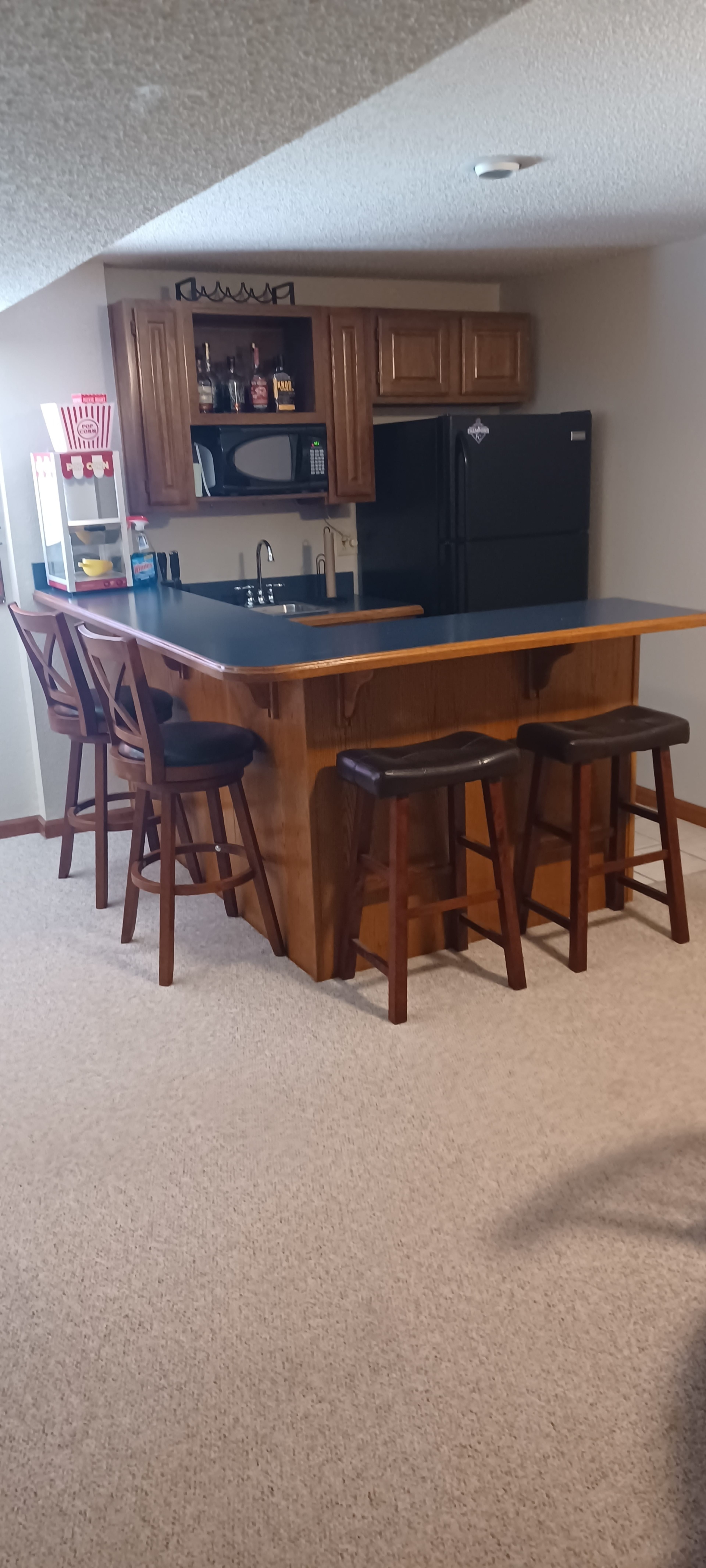 Spacious Basement in SW Topeka Perfect for Your Next Gathering, TOPEKA ...