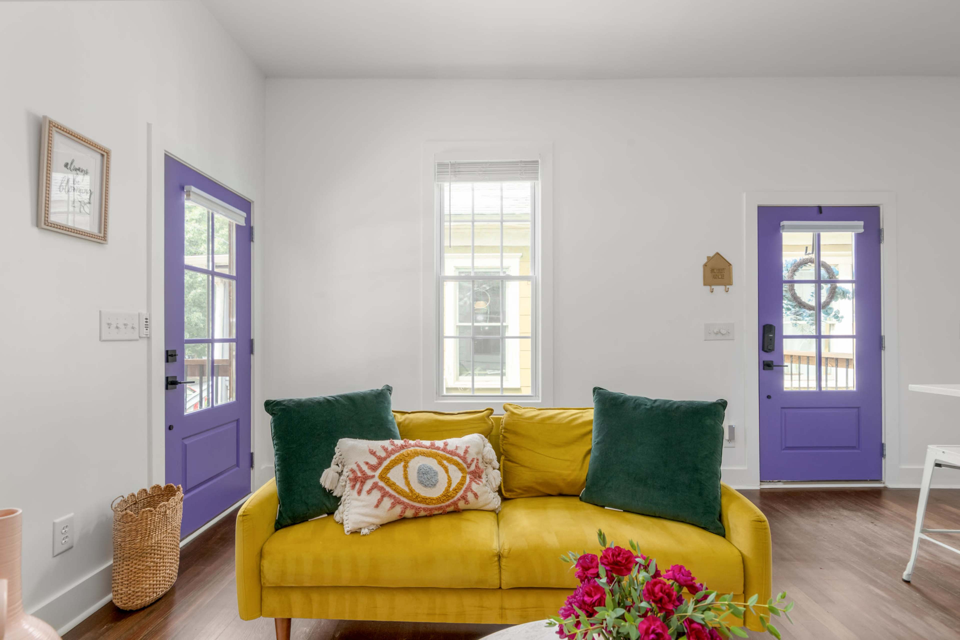 Violet Fizz | Girly Dream Duplex in Hip Cabbagetown, Atlanta, GA | Off ...