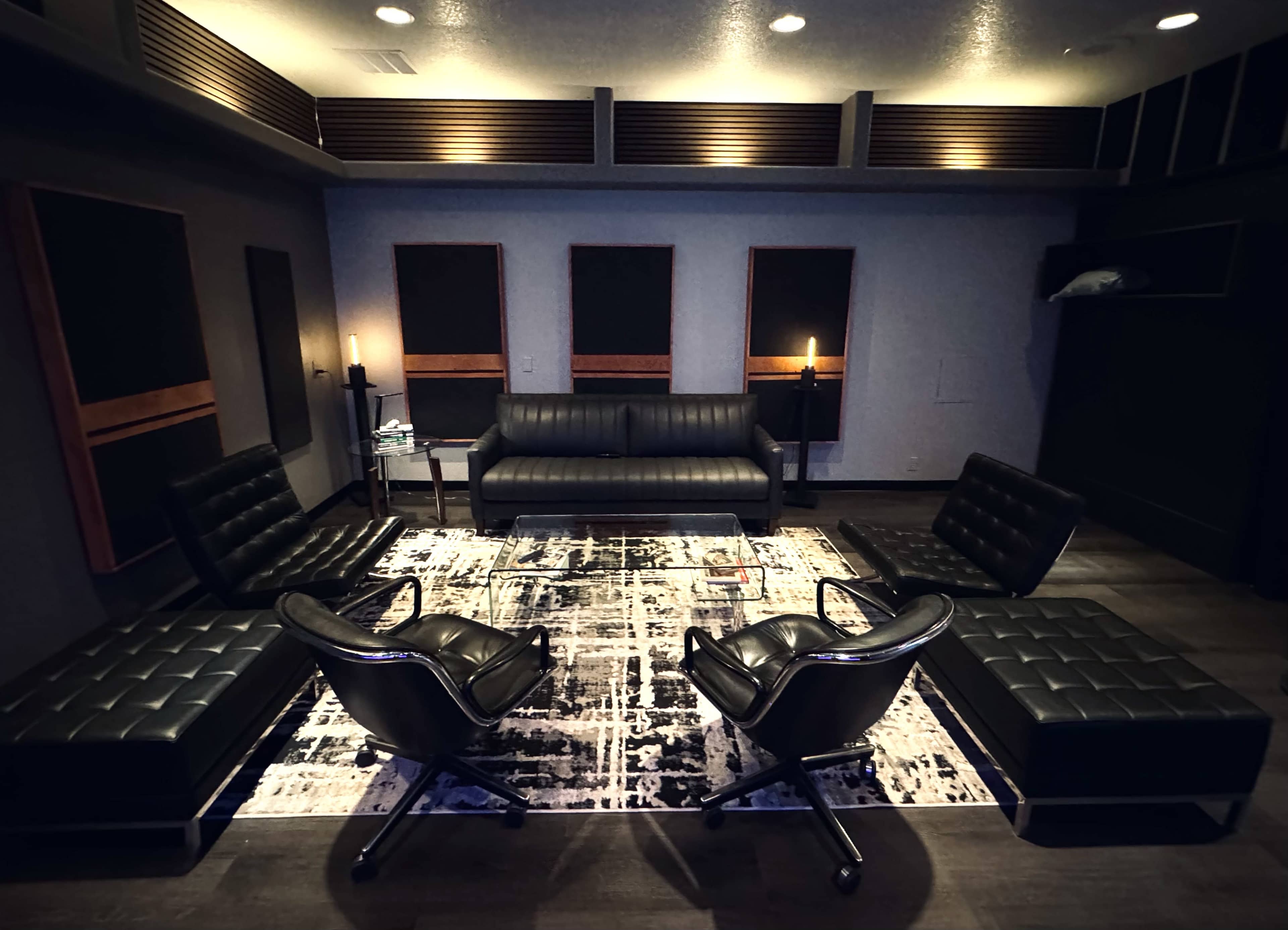 Podcast Lounge @ Iconica | 4K, Las Vegas, NV | Production | Peerspace