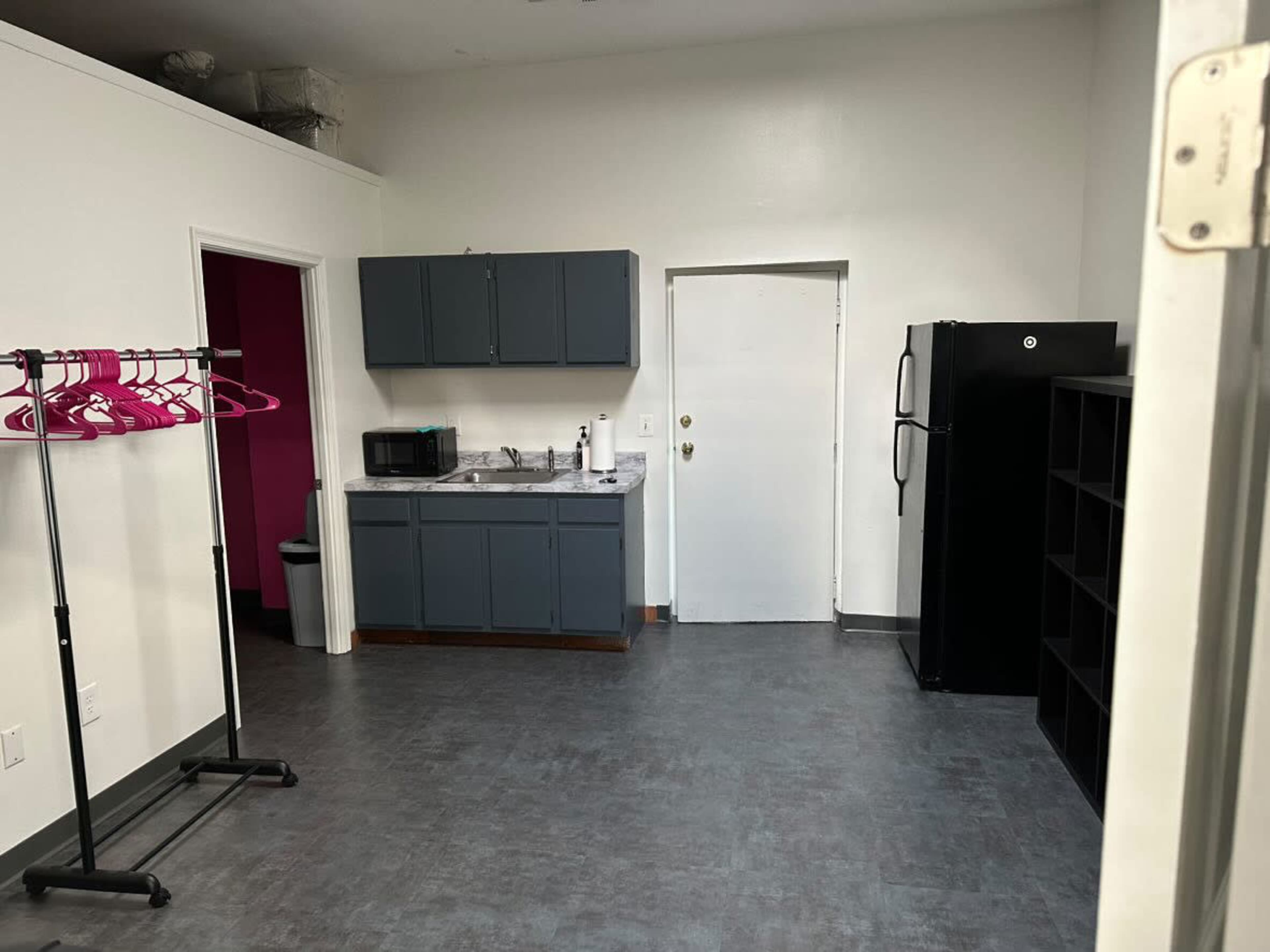 The Pretty Garage, Upper Marlboro, MD | Event | Peerspace