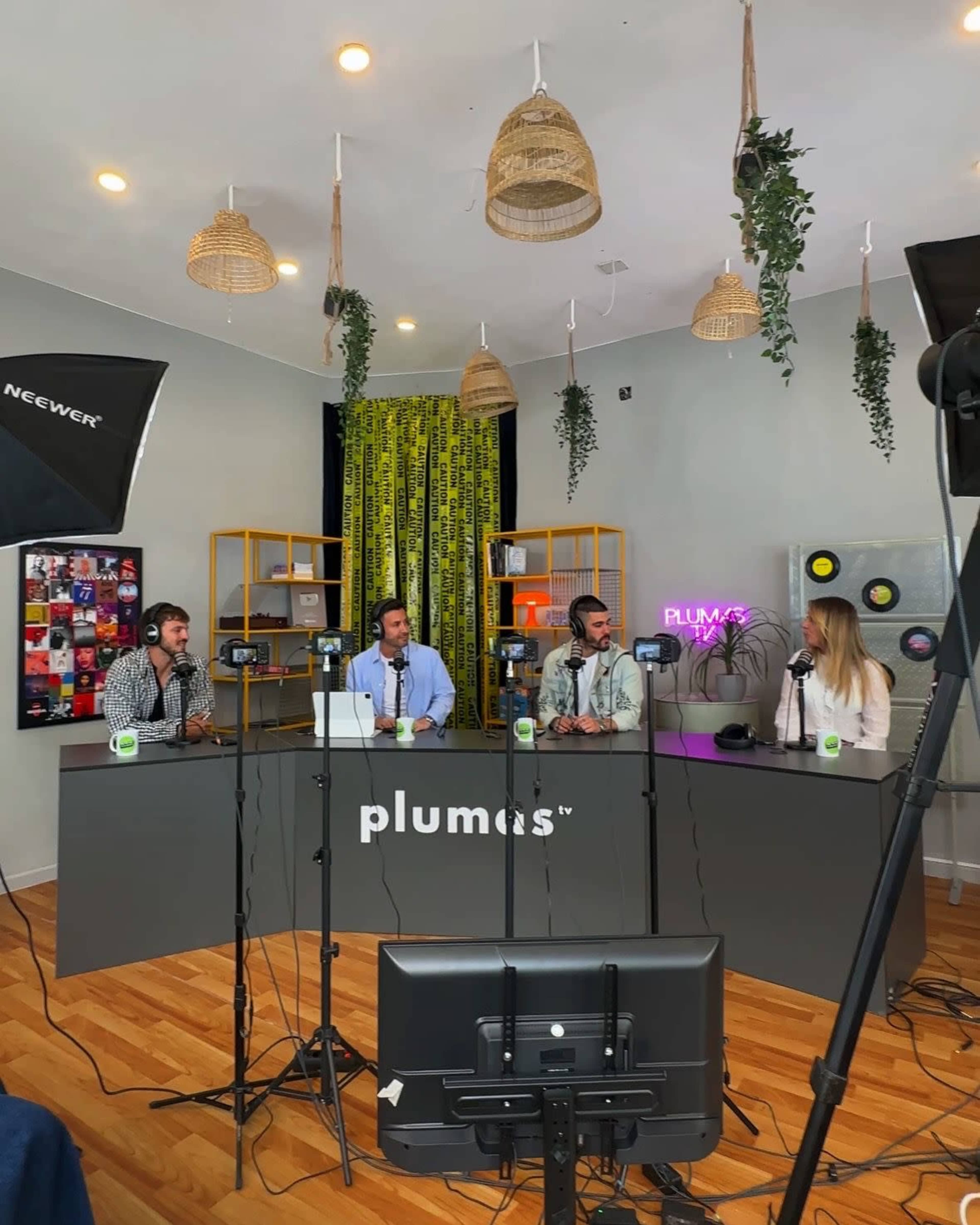 The Speak Up Studio | Sala de ensayos para teatro, danza y canto ...