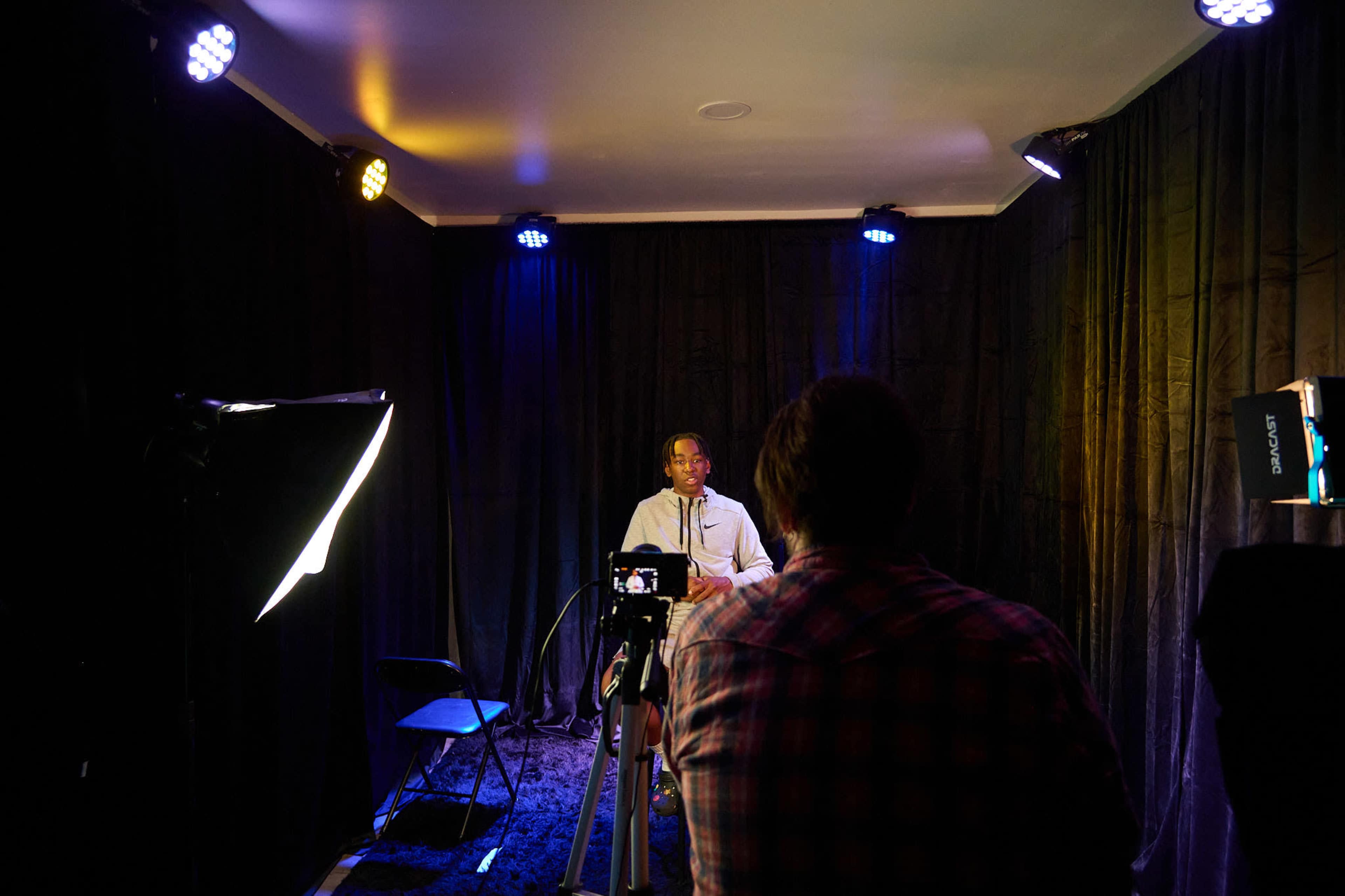 Urban Production Podcast Studio Set, Los Angeles, CA | Production ...