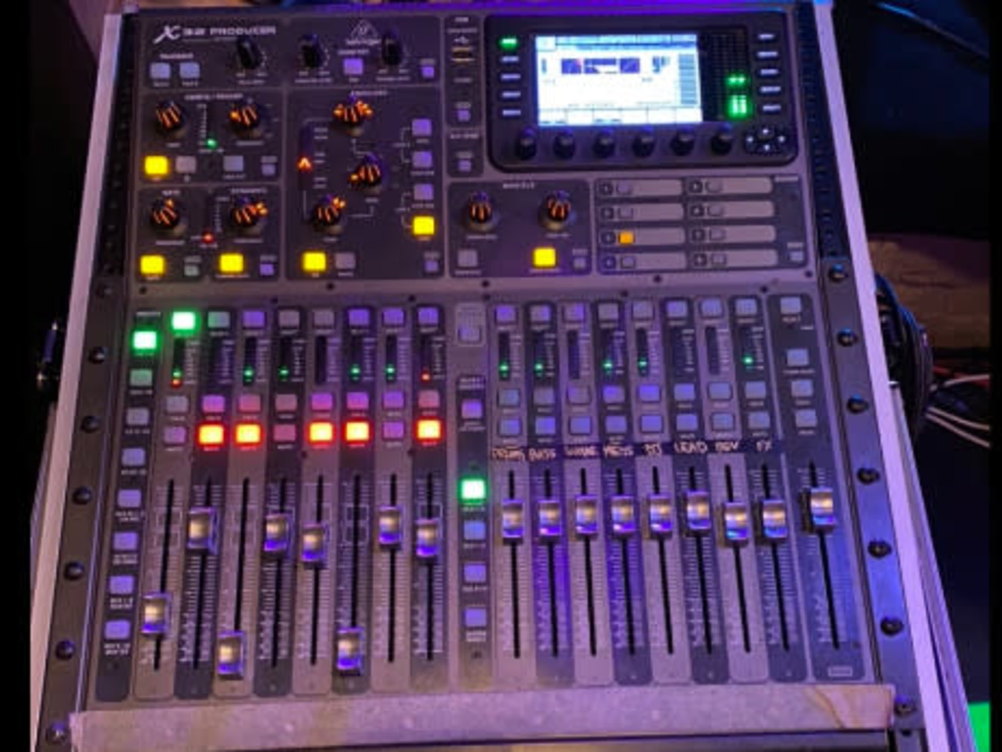 Downtown Venue & Restaurant with Rustic, Roomy Artistic Space, Atlanta ...