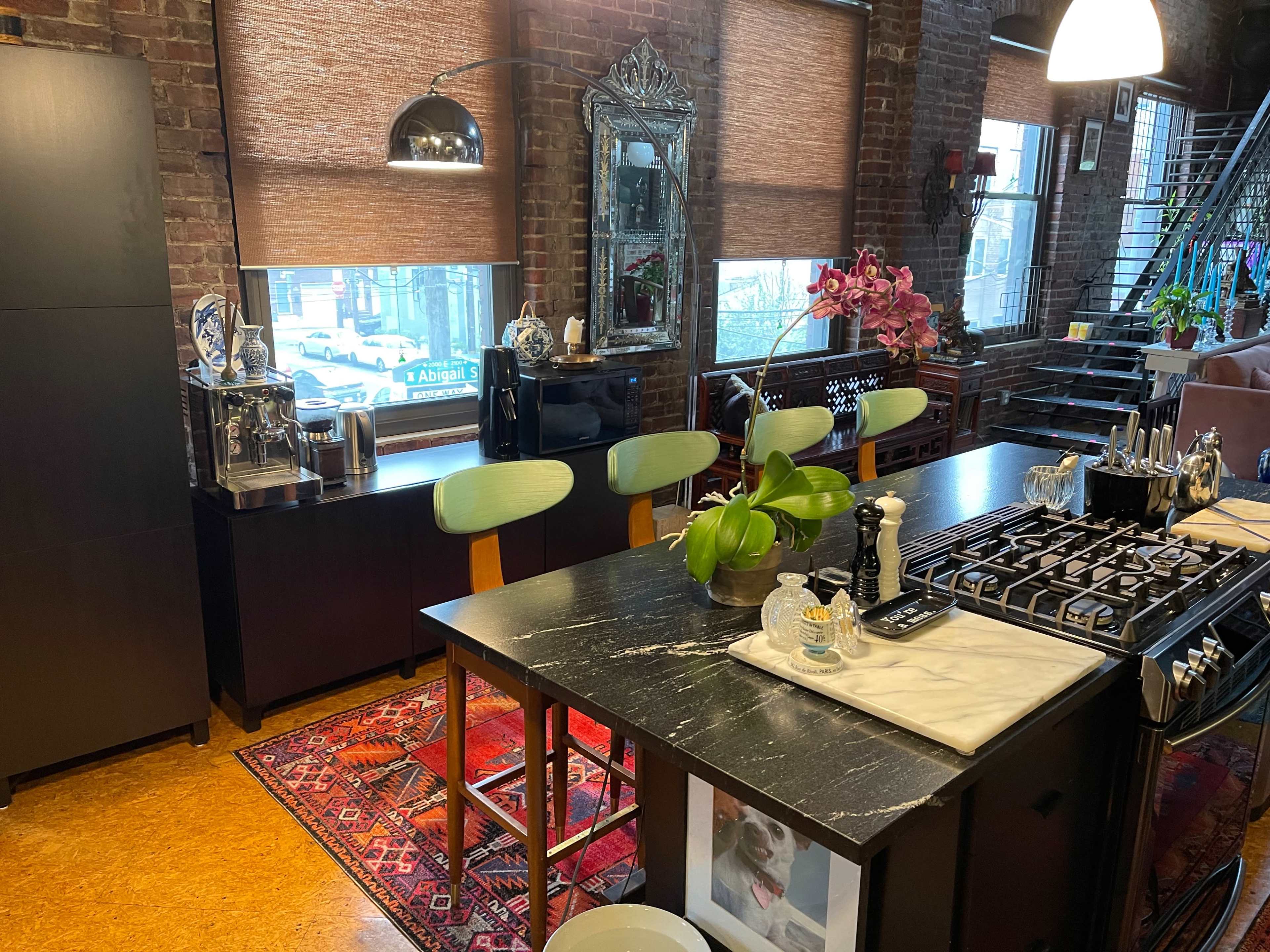 Amazing Designer Fishtown Loft with 2 balconies., Philadelphia, PA ...