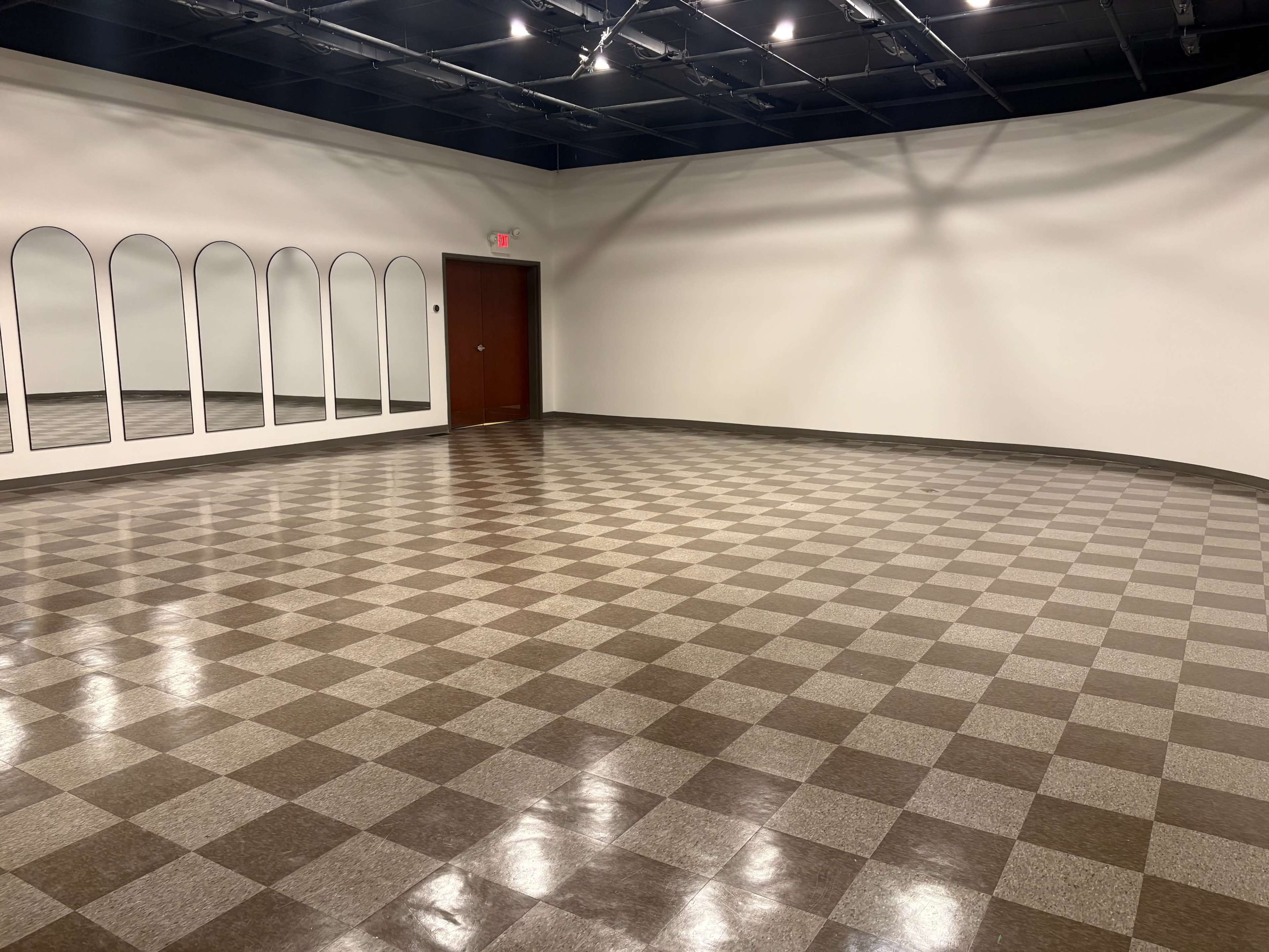 Presence&Co | Bright, Versatile Former TV Studio — Perfect for Yoga, Dance, Workshops ...