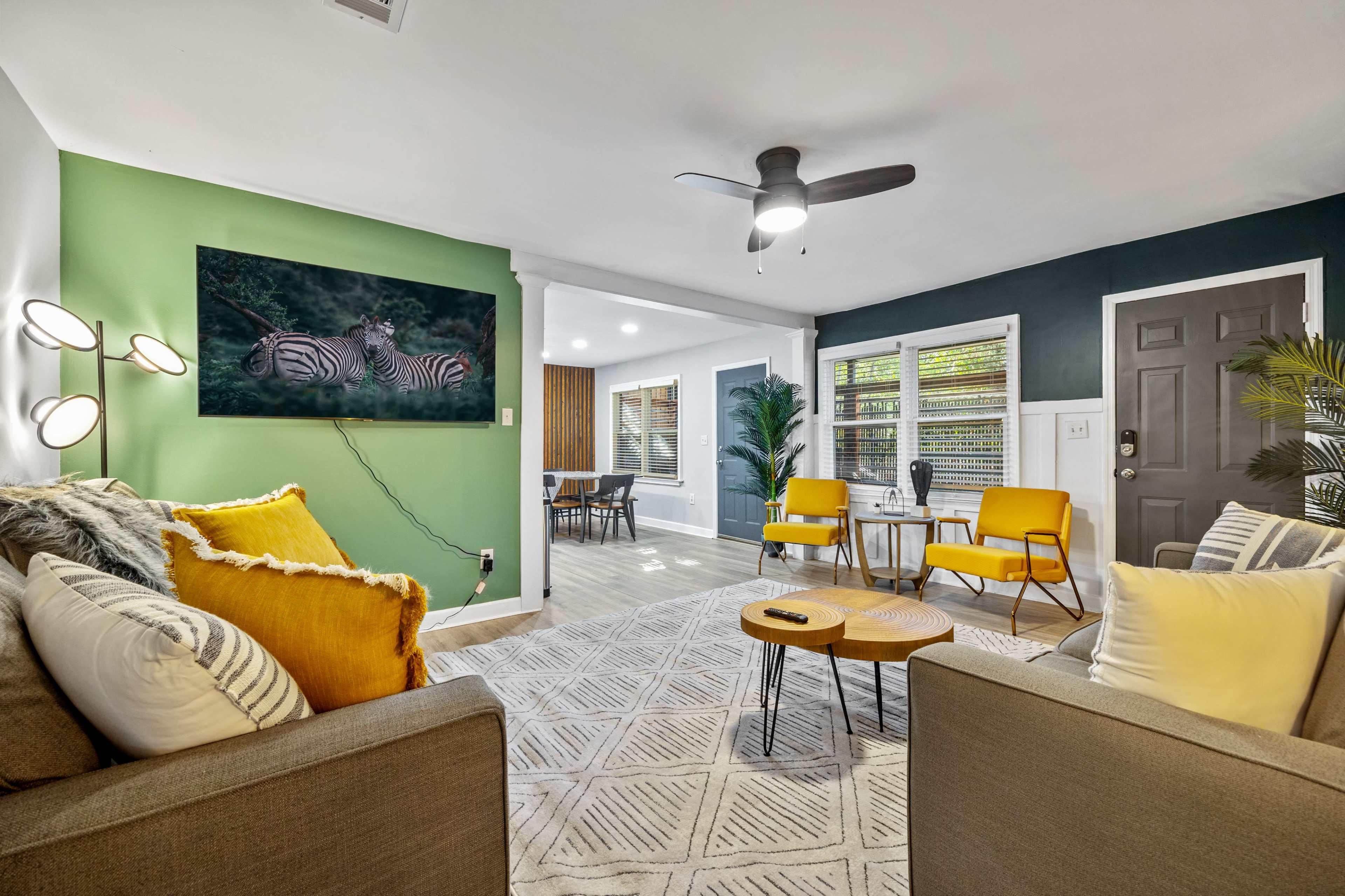 AyaStays Worldwide | Stylish Twin Homes in East Atlanta – Ideal for ...