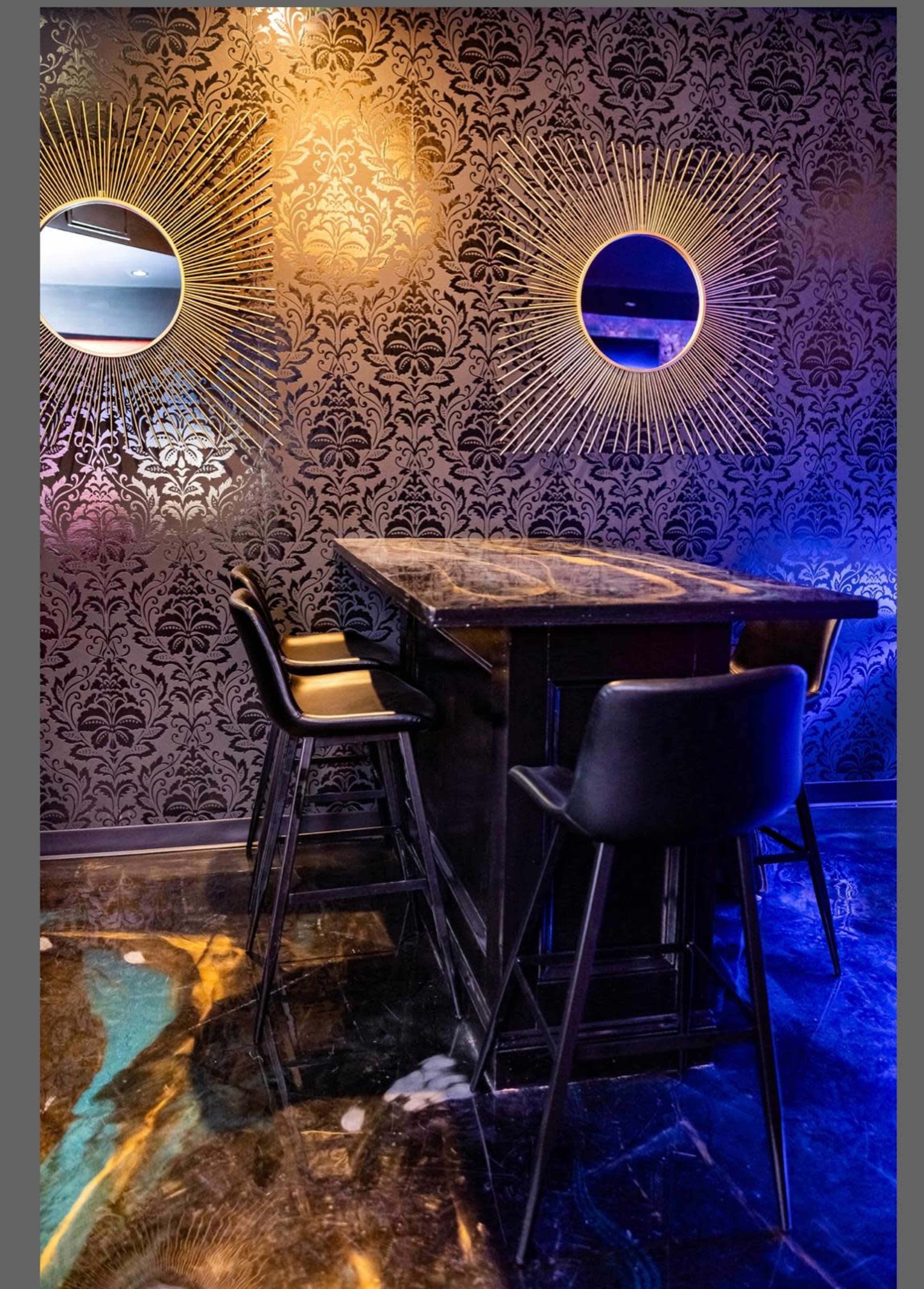 Colorful Bar in New York, New York, NY | Event | Peerspace