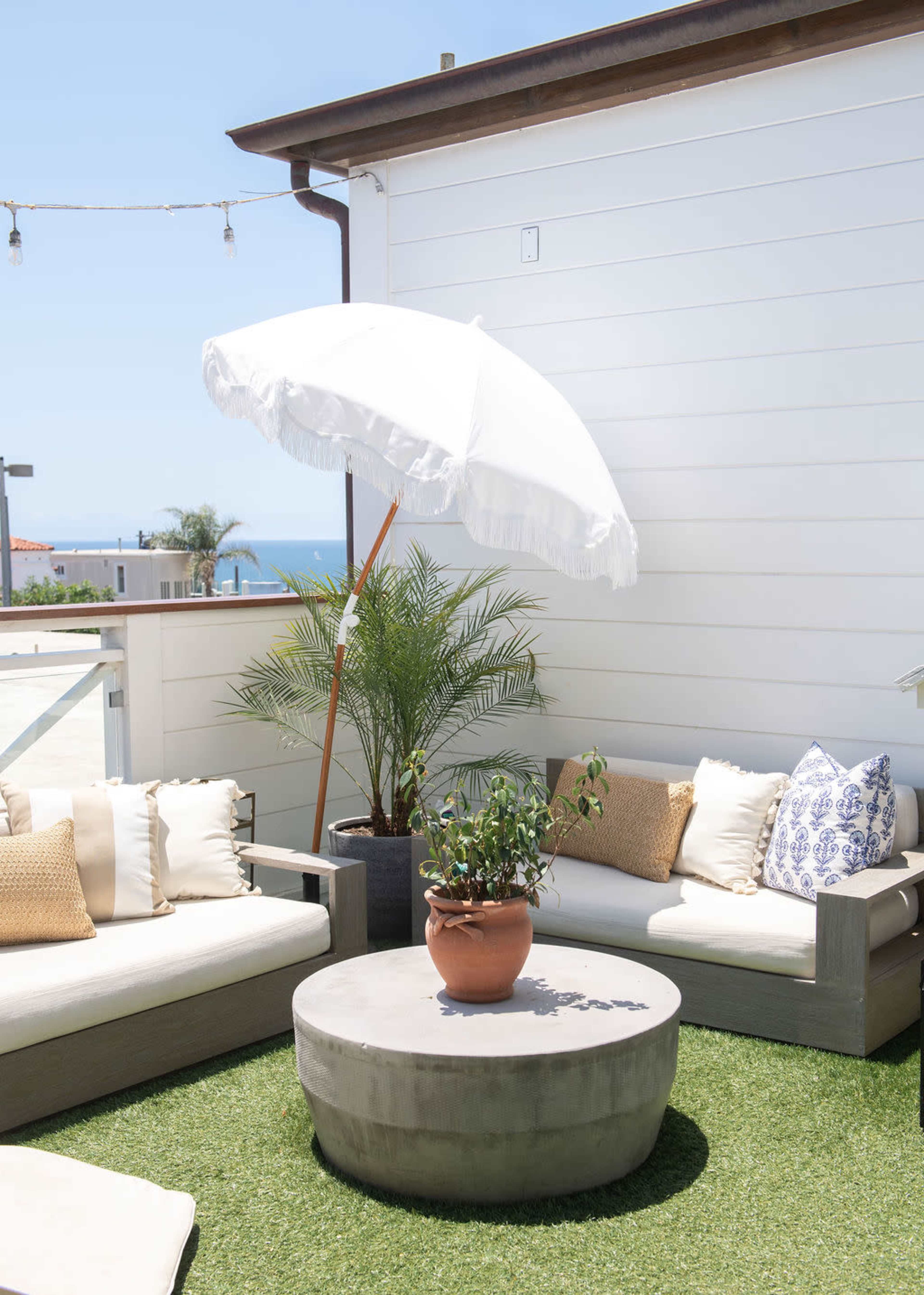 Designer Beach House, Manhattan Beach, CA | Off-Site | Peerspace