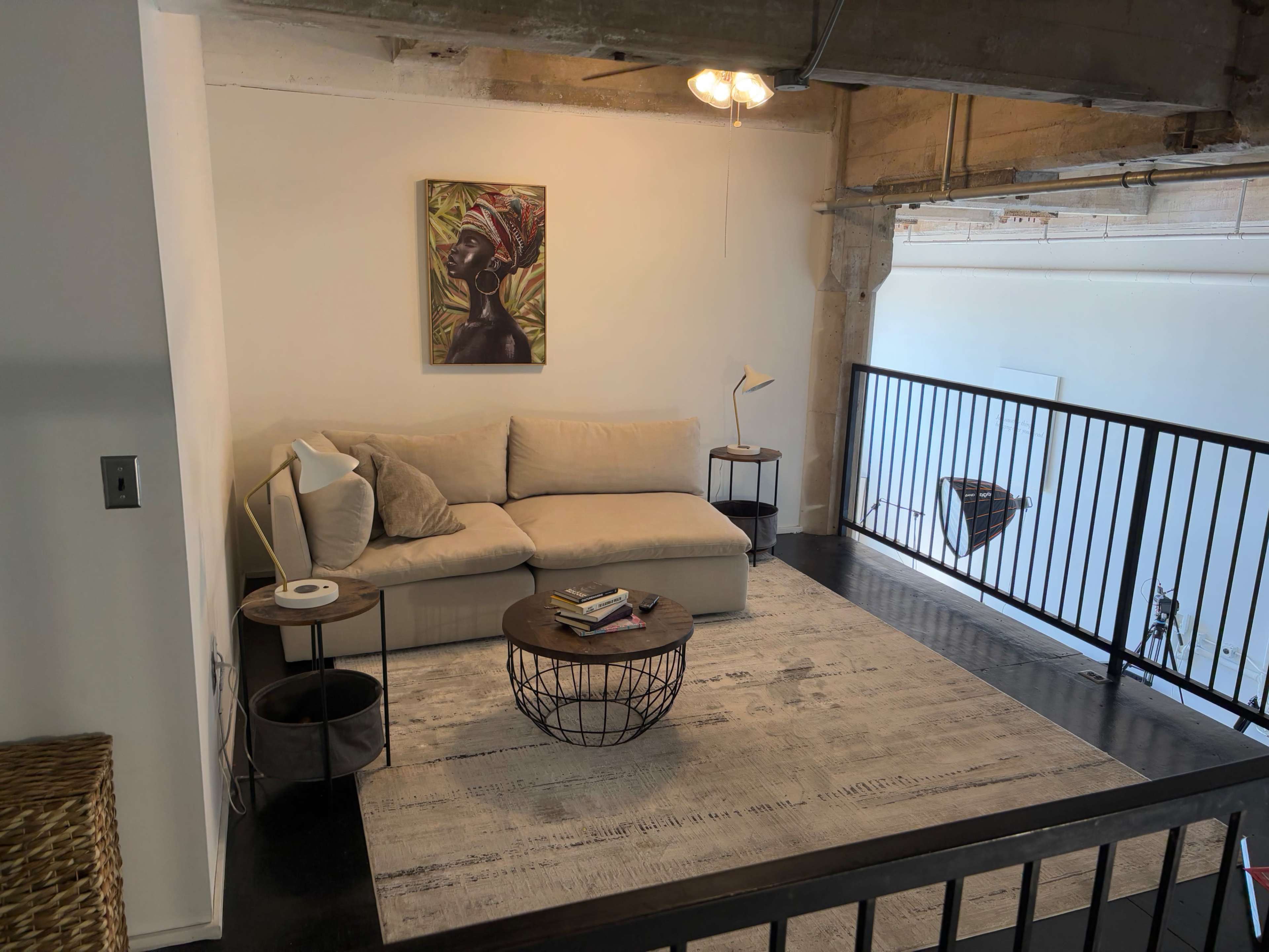 Naturally Lit Photo Space Just South of Downtown in the Cedars, Dallas ...