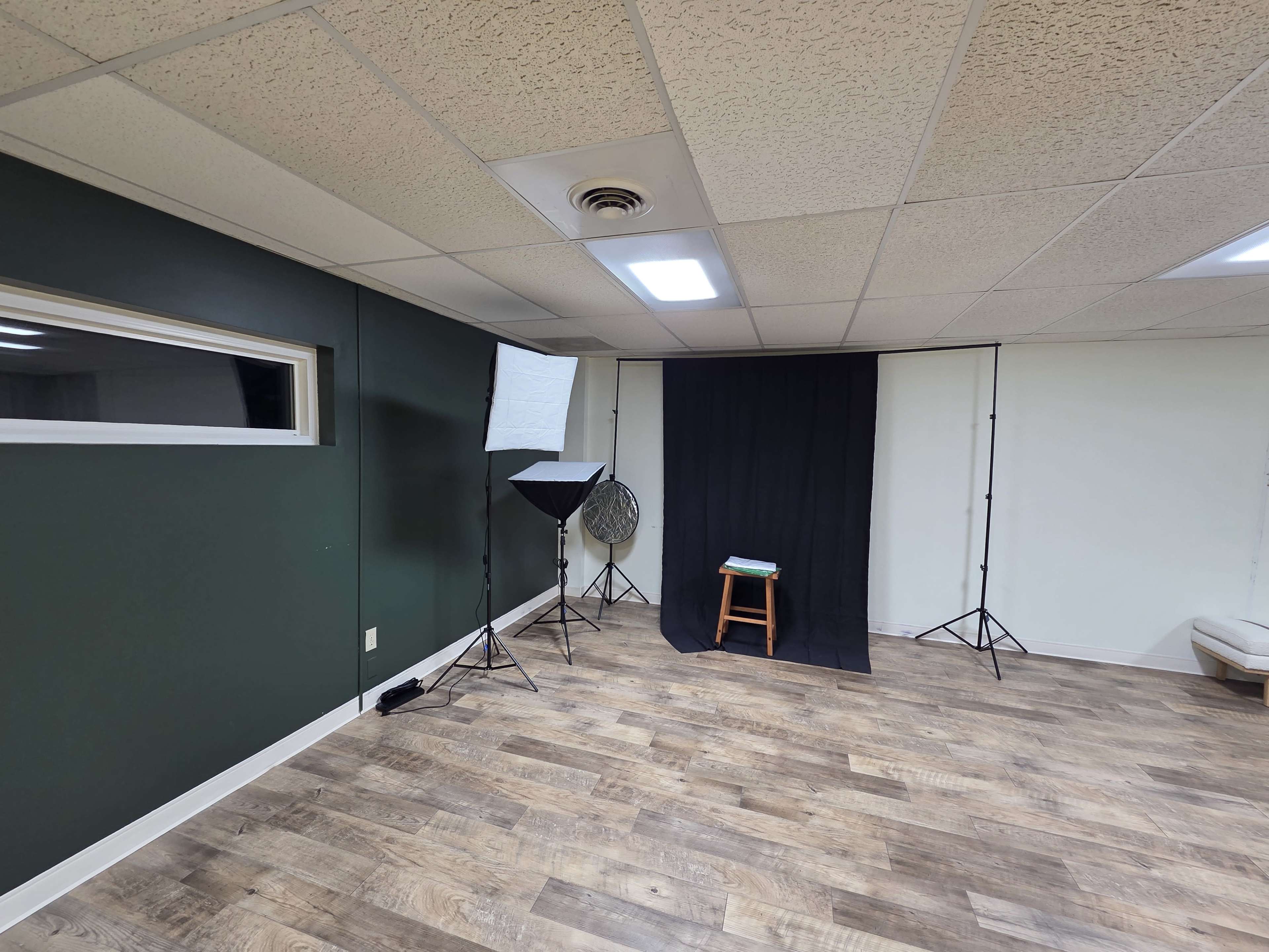 Liberation Haus | Arise- Blank Canvas Photo Studio with Yellow Wall ...