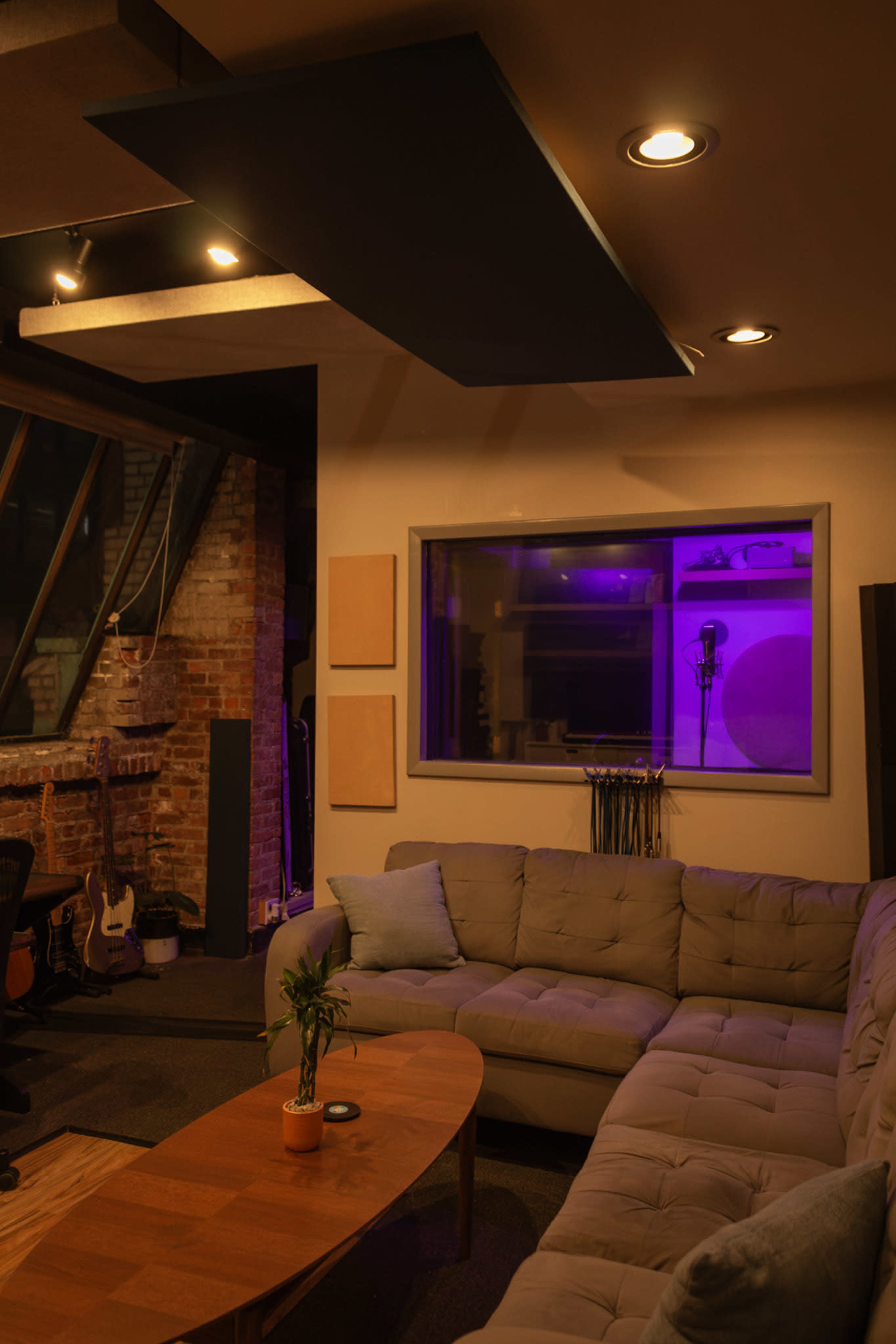 Penthouse recording studio with views directly under the empire state ...