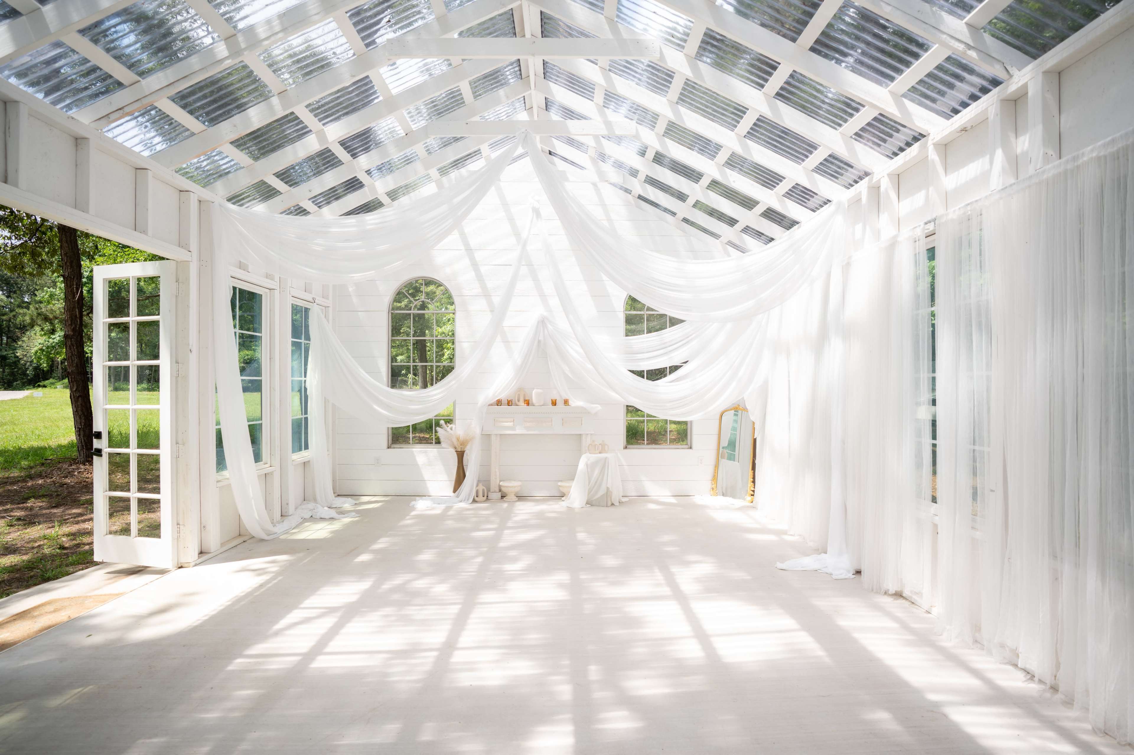 Natural Lighting Outdoor Greenhouse, Montgomery, TX | Production ...