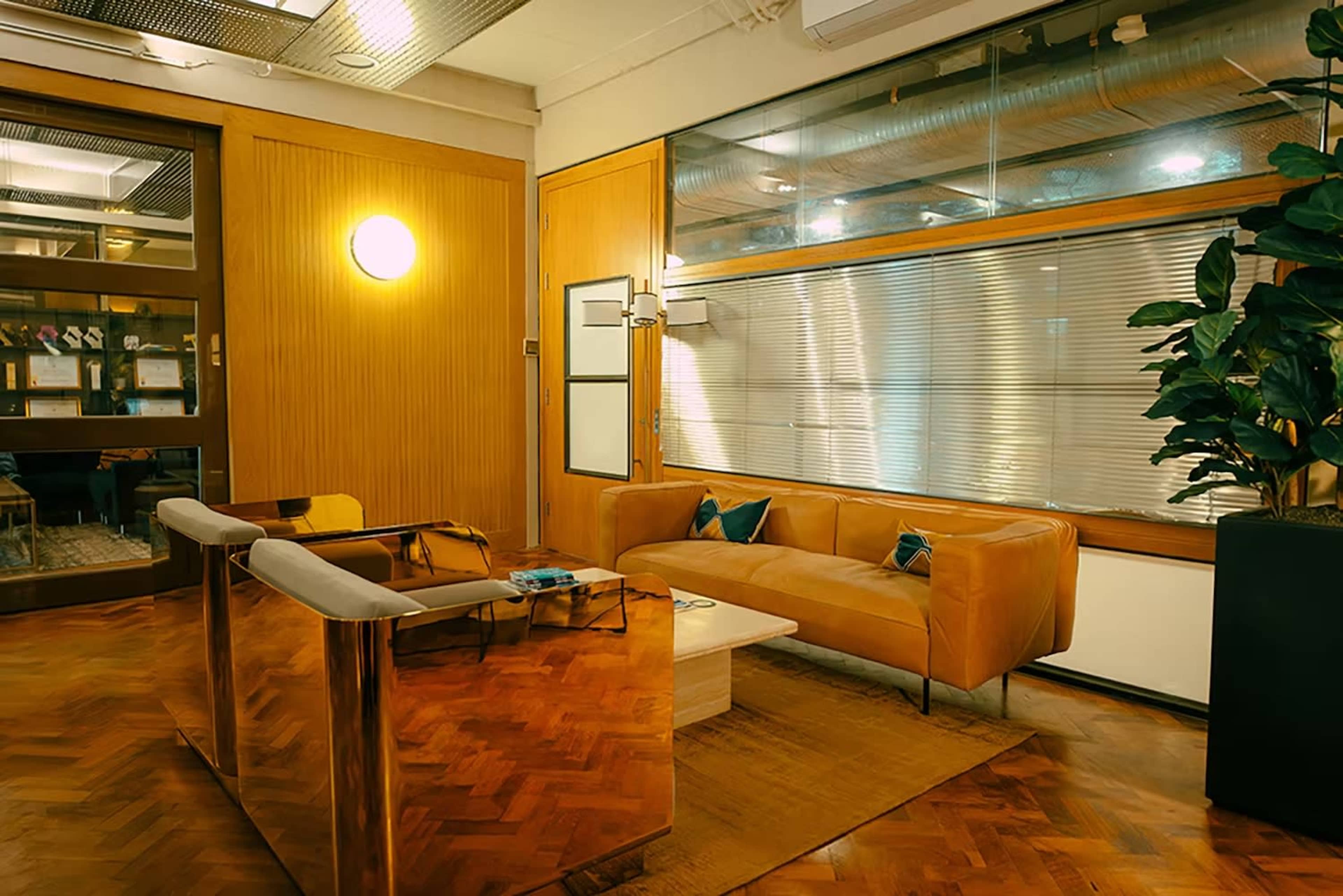 Matrix Studios, London | Off-Site | Peerspace