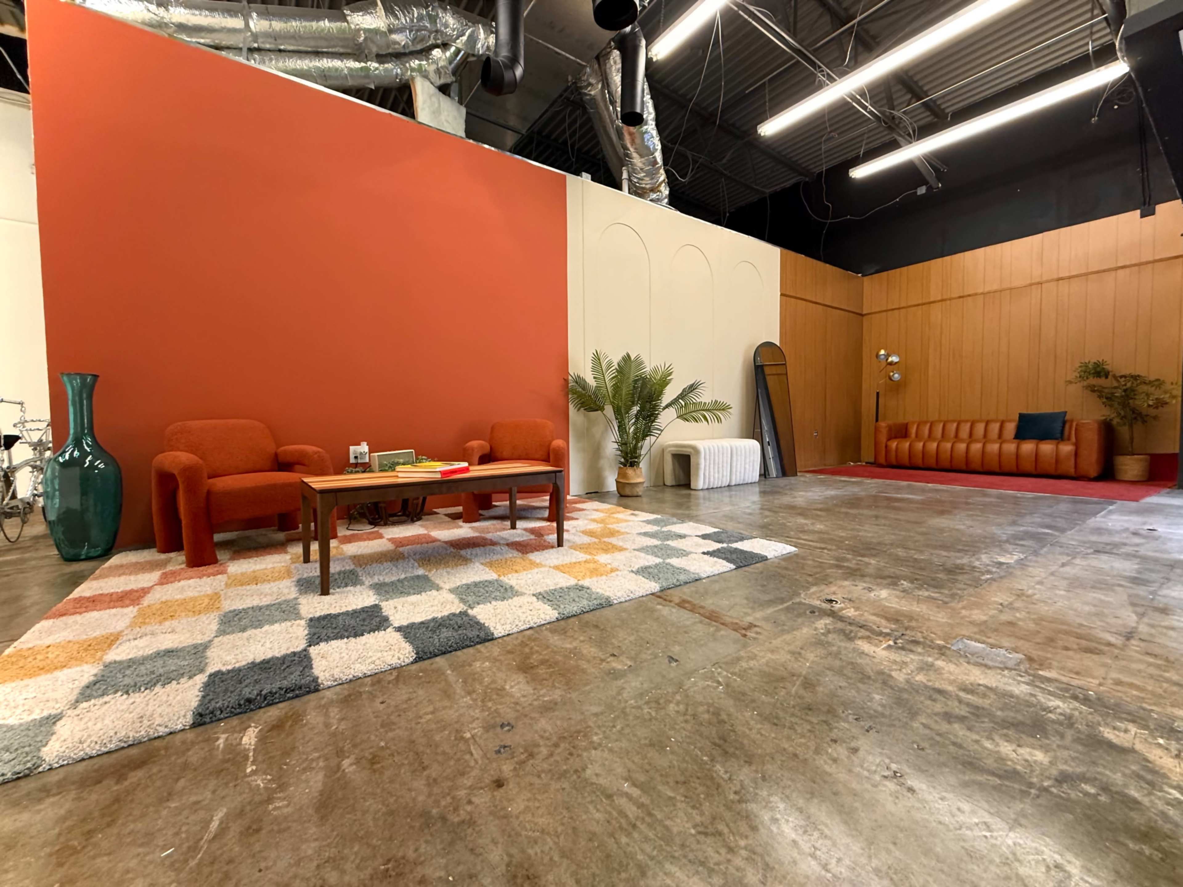 Sota Studios | Multi Set Mid-Century Modern Production Studio with CYC ...