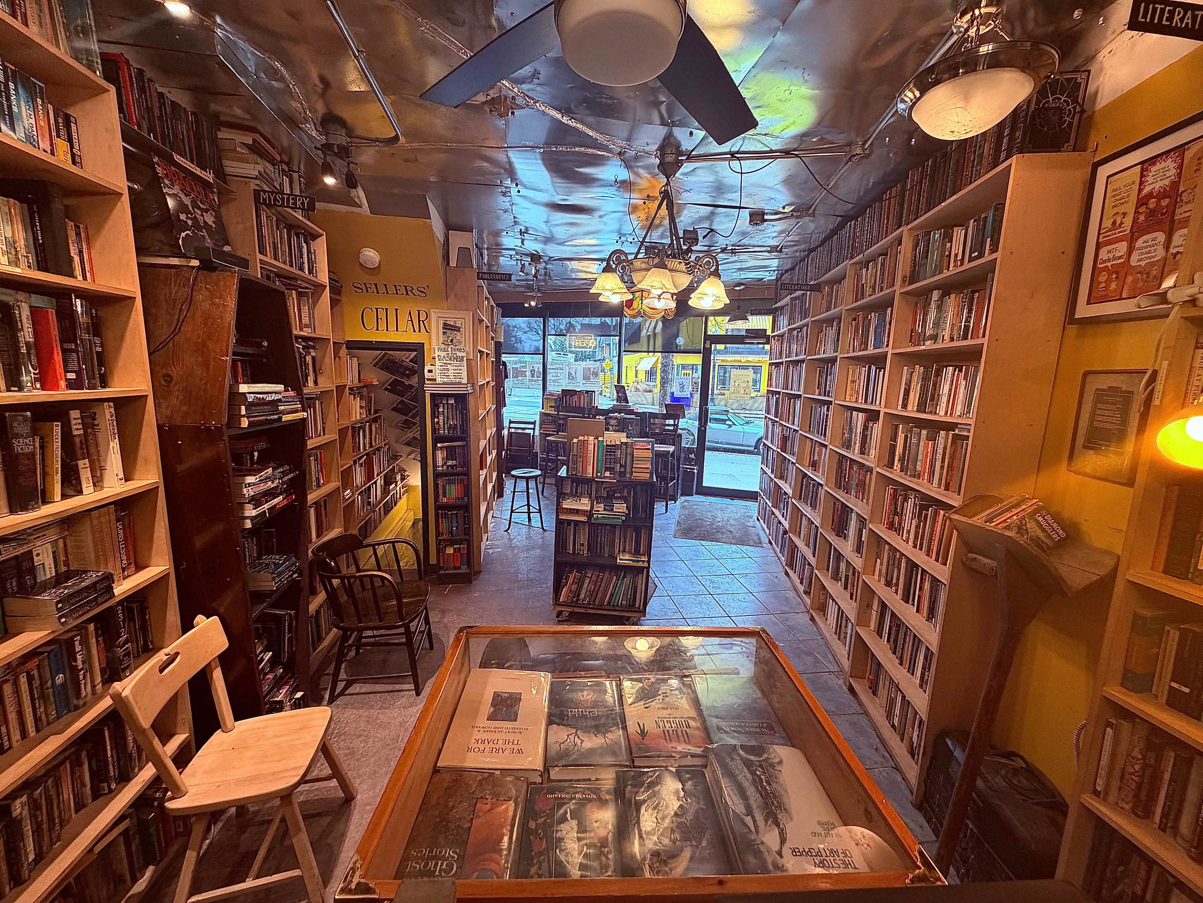 Sellers & Newel | Downtown Eclectic Bookstore, Toronto | Event | Peerspace