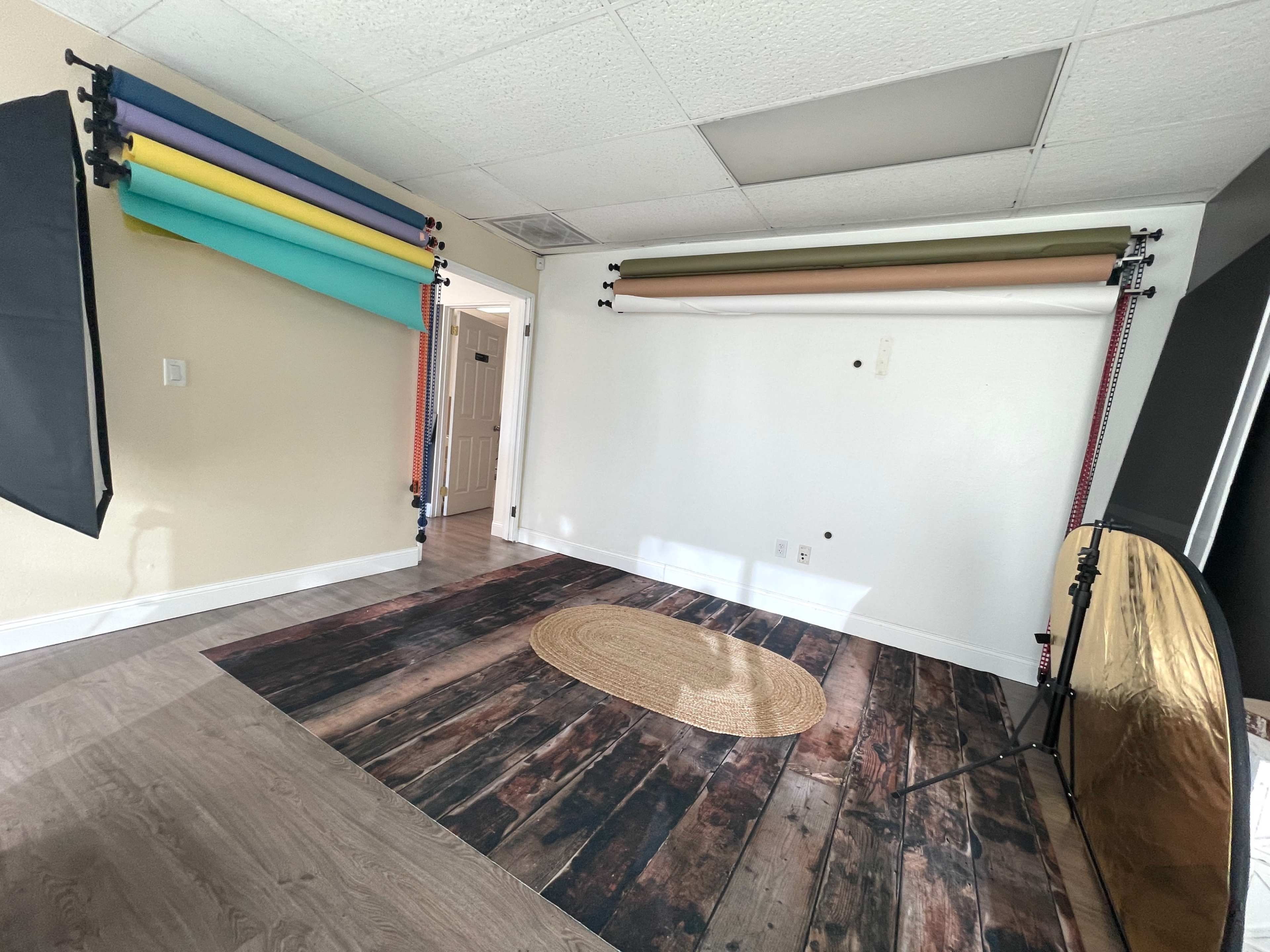 STUDIO 112-Two room photo studio with waiting room, Rancho Cucamonga ...