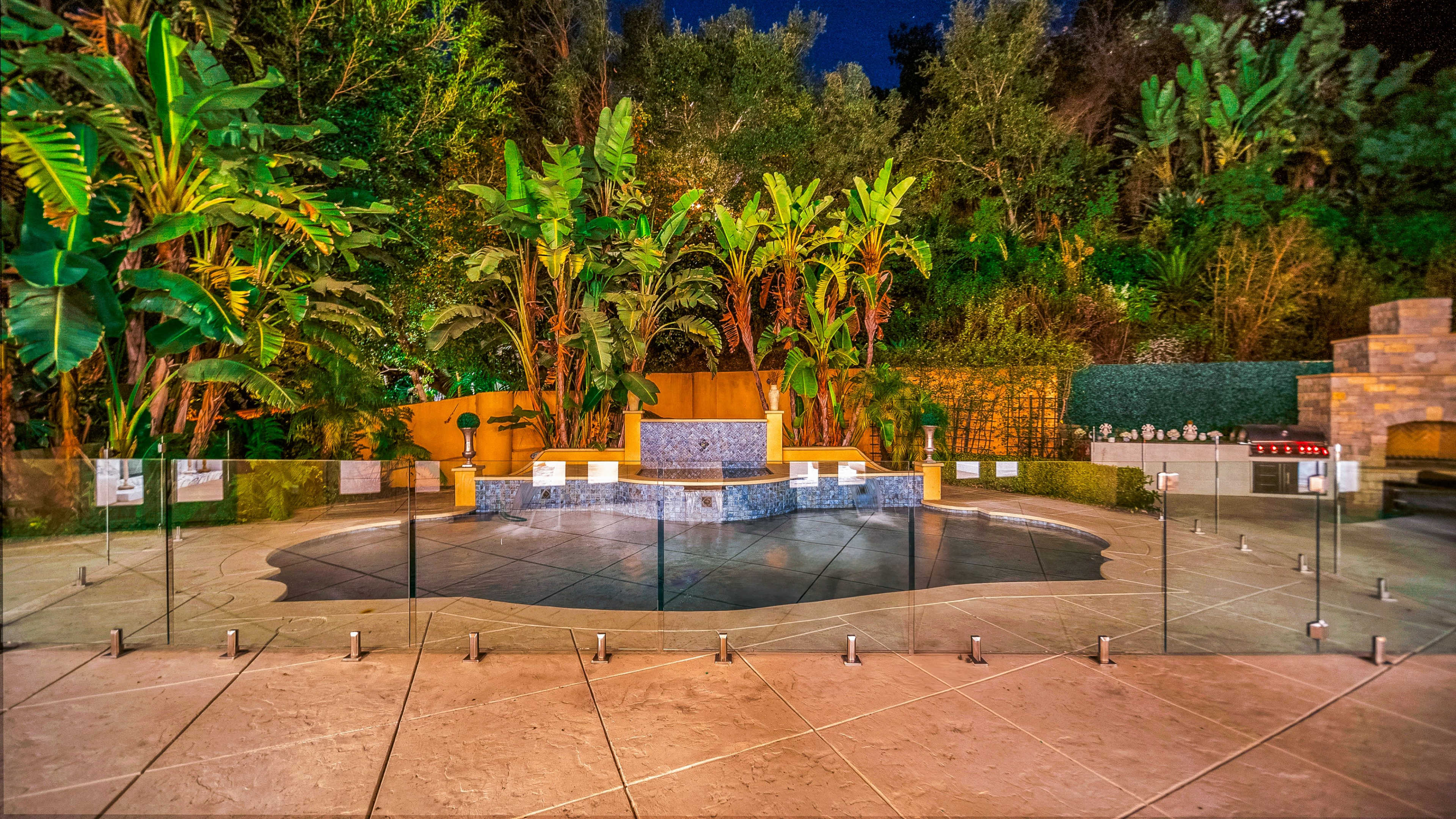 Gated Beverly Hills Oasis with Resort-Style Pool & Fire Pit, Beverly ...