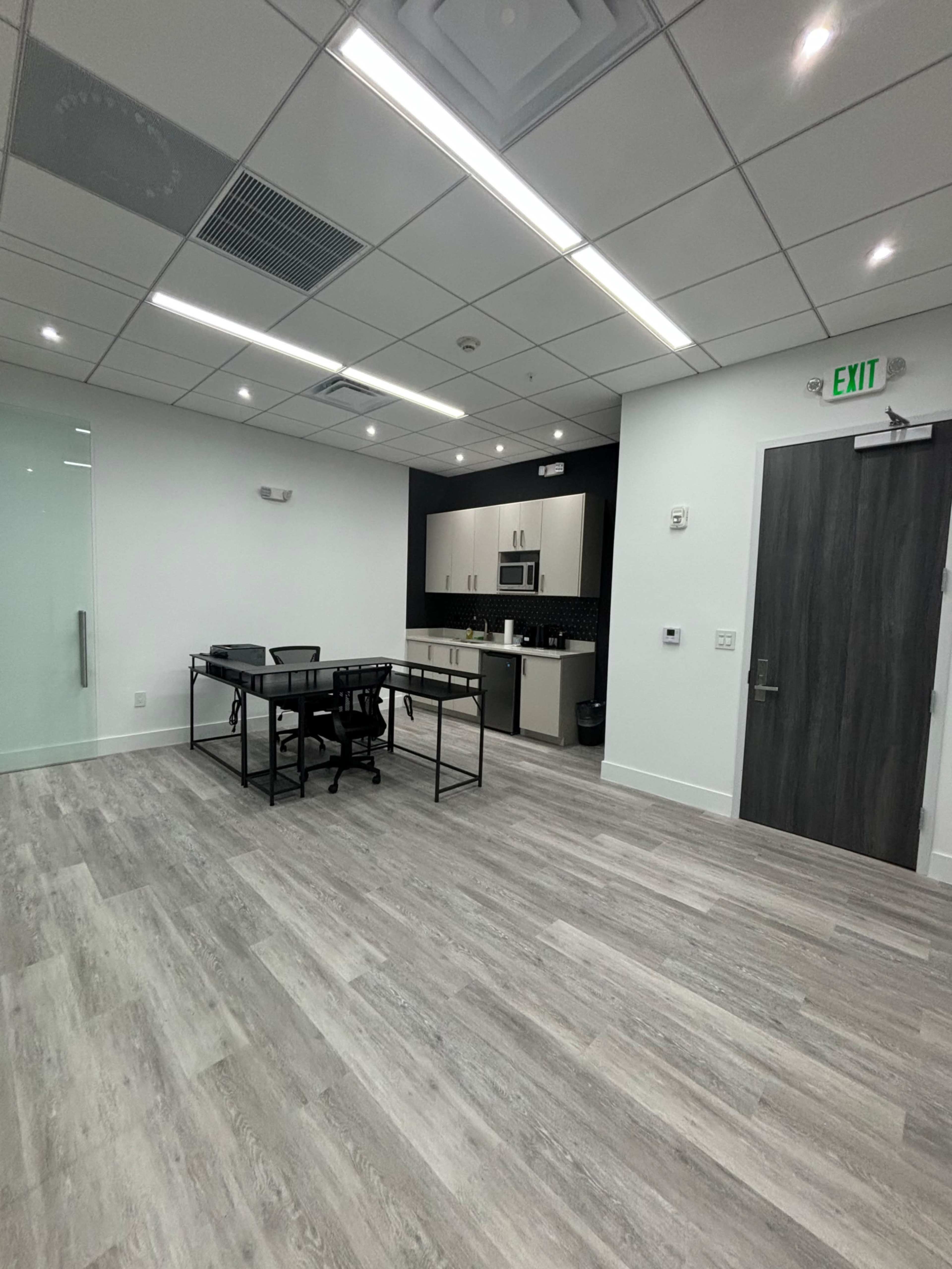 Premium Office Space Conference Room With View and, Aventura, FL | Off ...