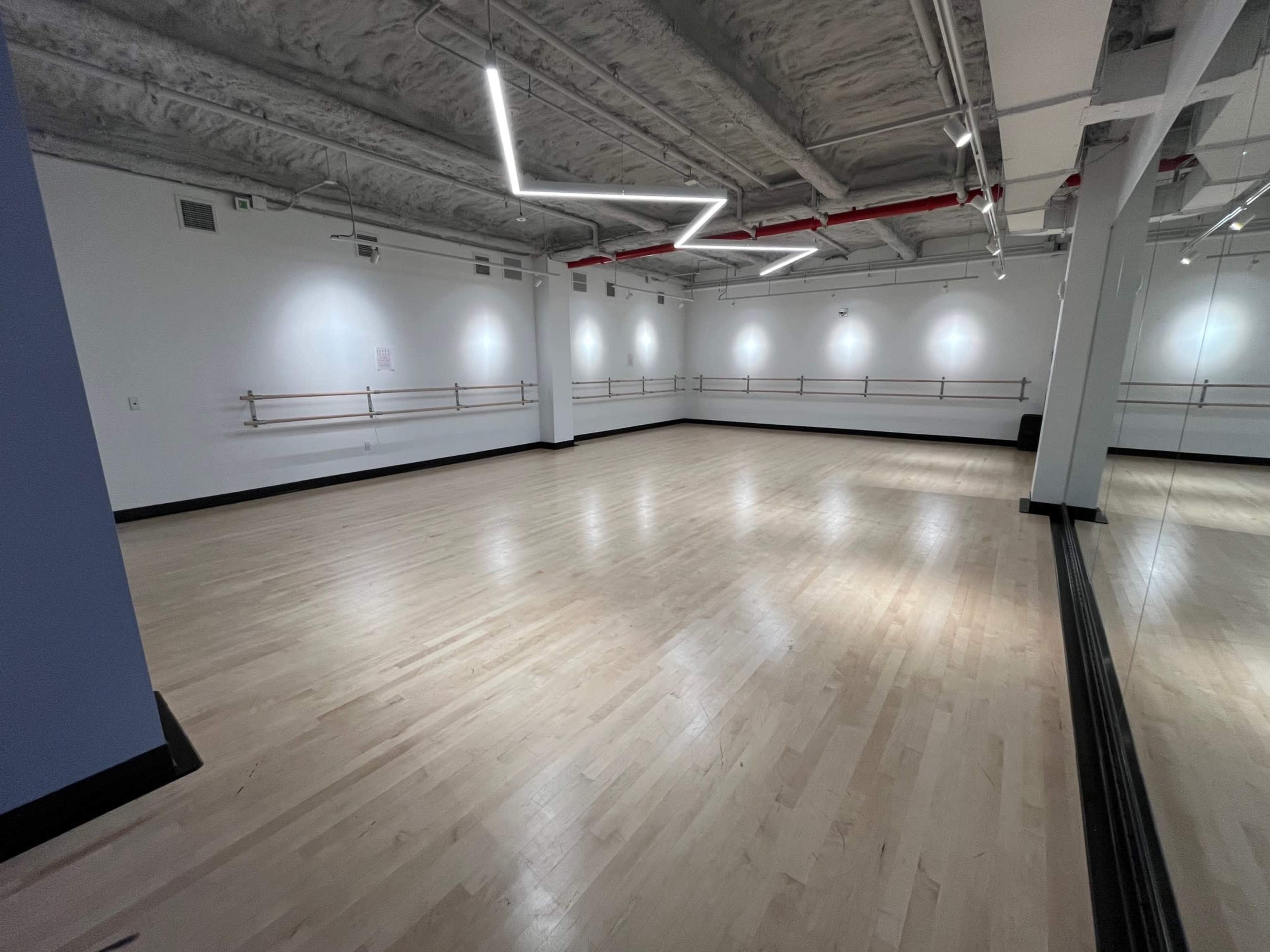 Groove With Me | Large Uptown Dance Studio, Manhattan, NY | Event | Peerspace
