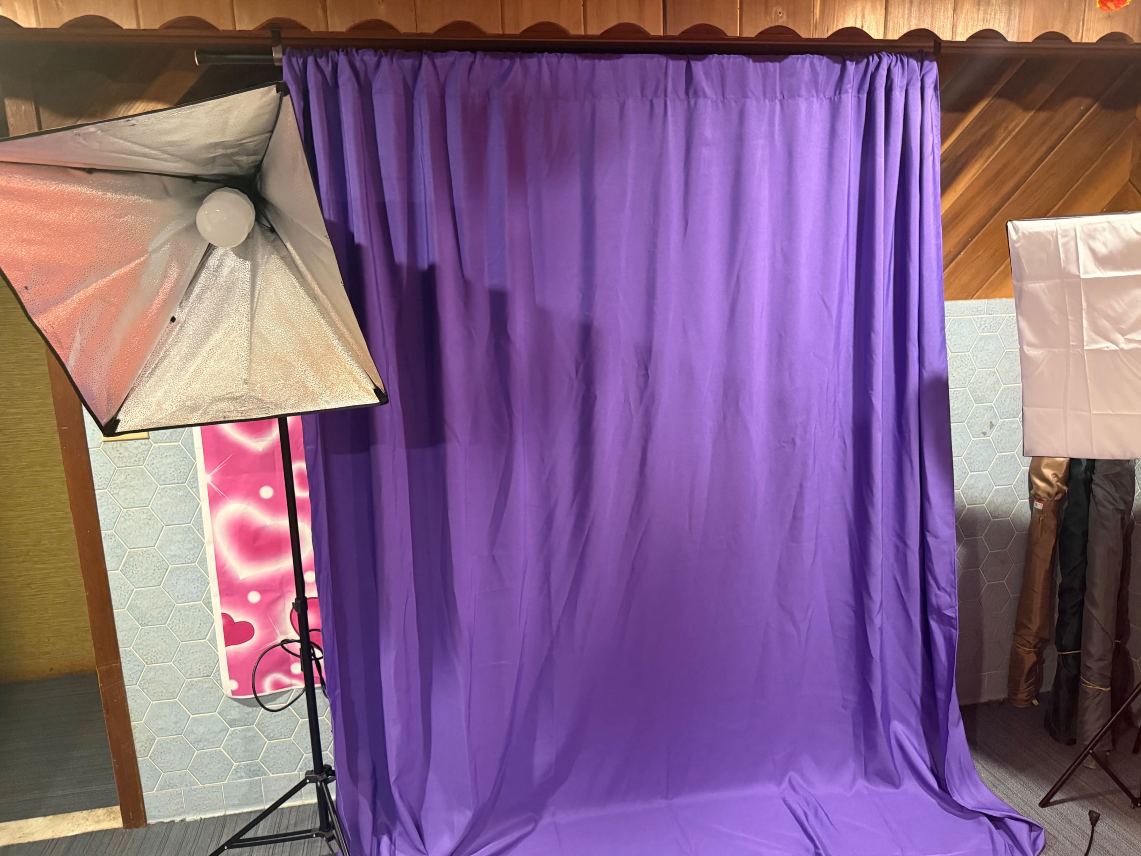 The Female Shooter | Unique photography studio with over 15 backdrops and props, Omaha, NE ...