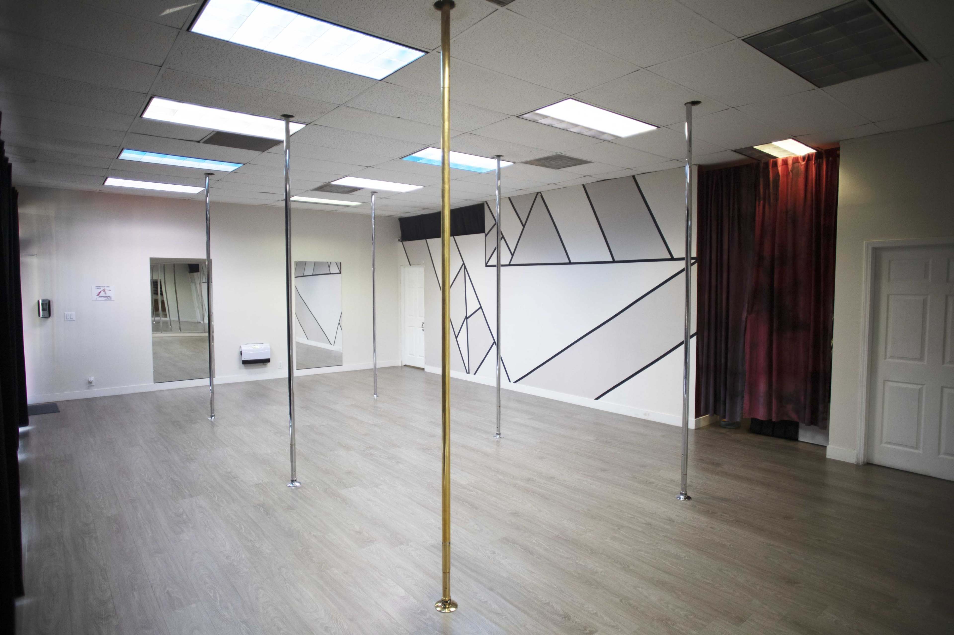Modern Pole Dance Studio Space close to Downtown Covina, Azusa, CA ...