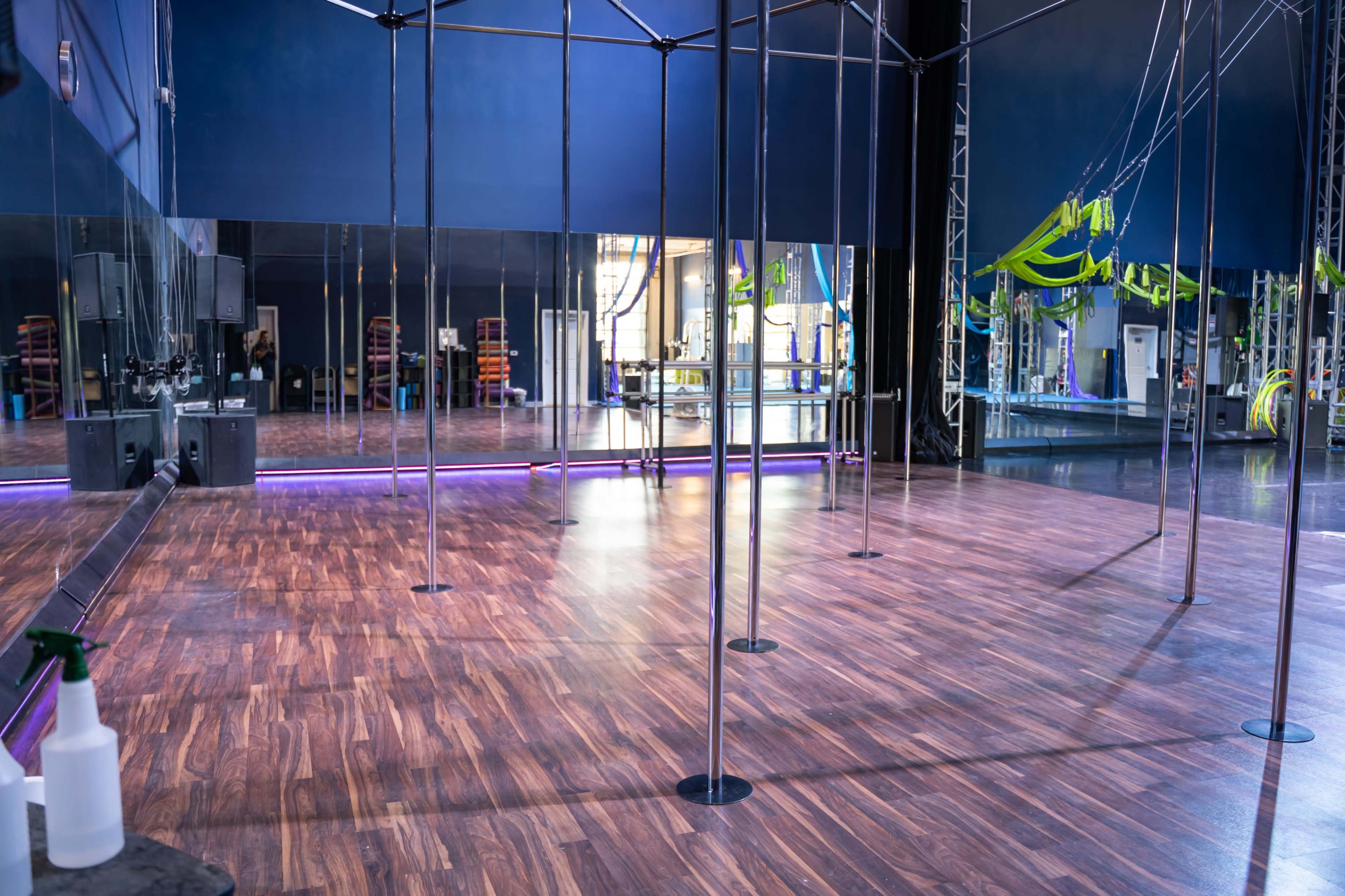 Pole Dance Fitness Studio, Las Vegas, NV | Event | Peerspace