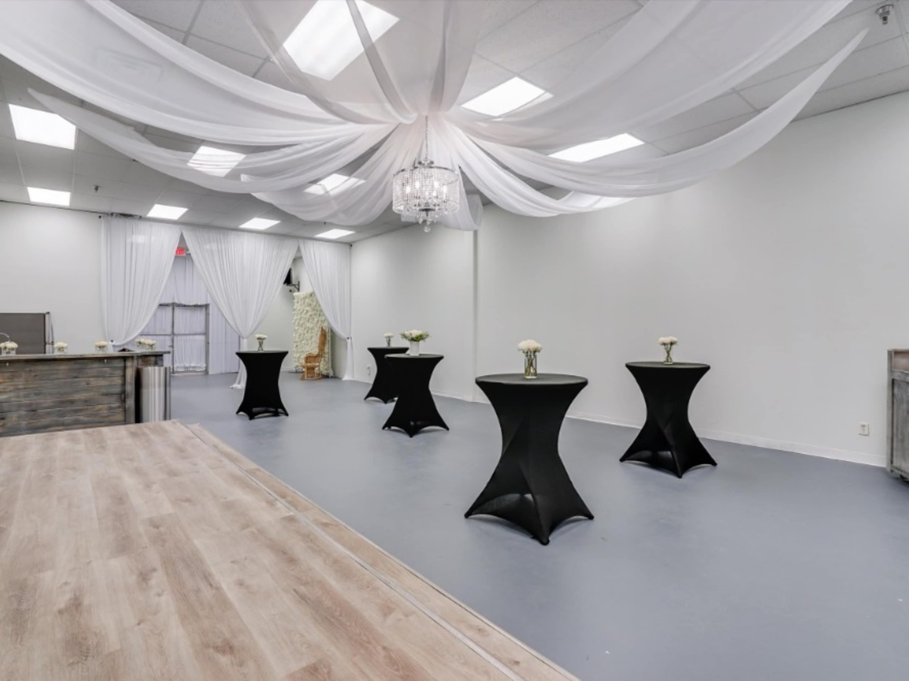 LAYD Spaces | First Floor Upscale Venue, Dallas, TX | Event | Peerspace